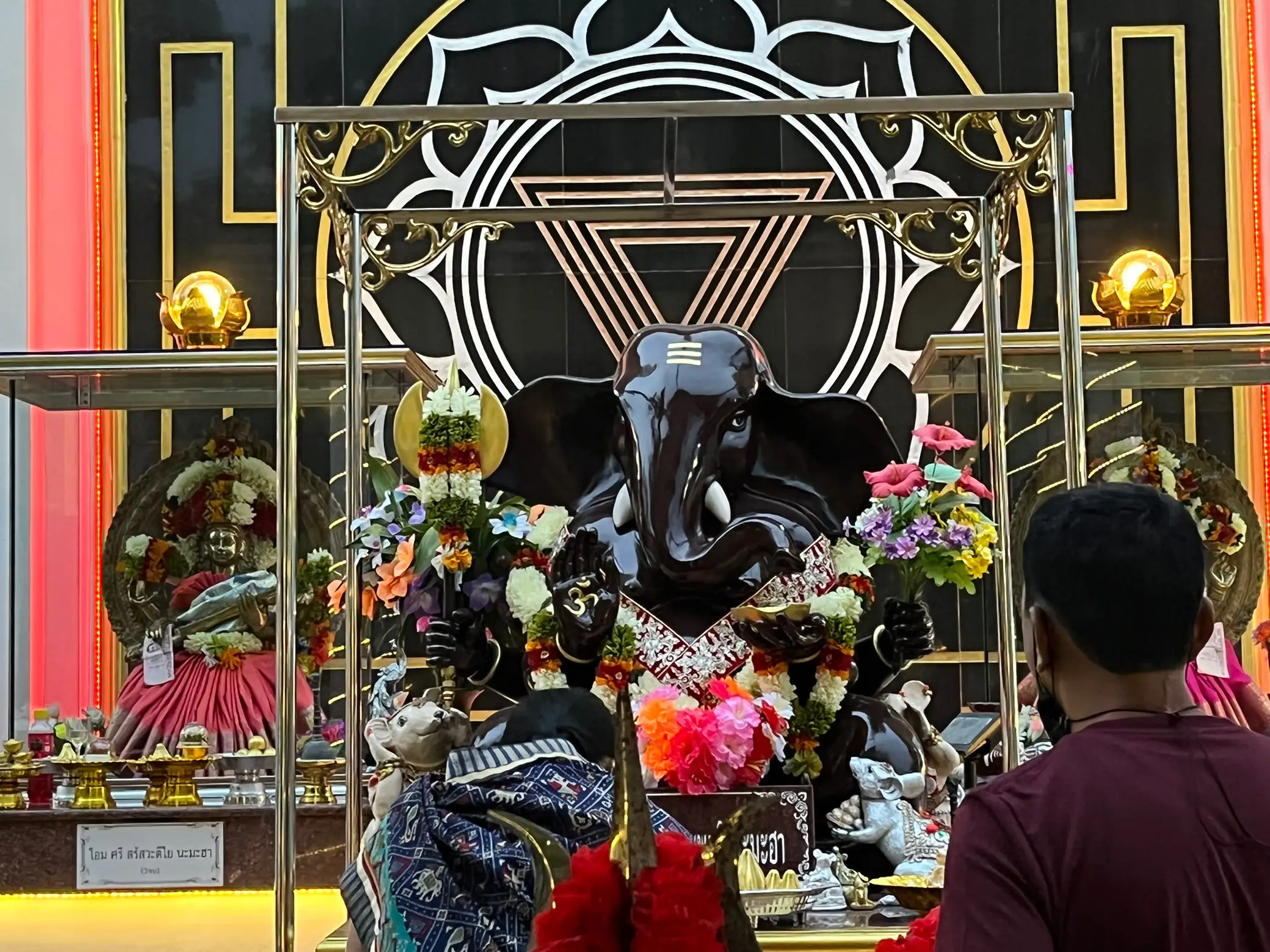 สายมูเตลูห้ามพลาด พระแม่กาลี ในพัทยา | แกลเลอรีที่โพสต์โดย Nutnitcha WT | Lemon8