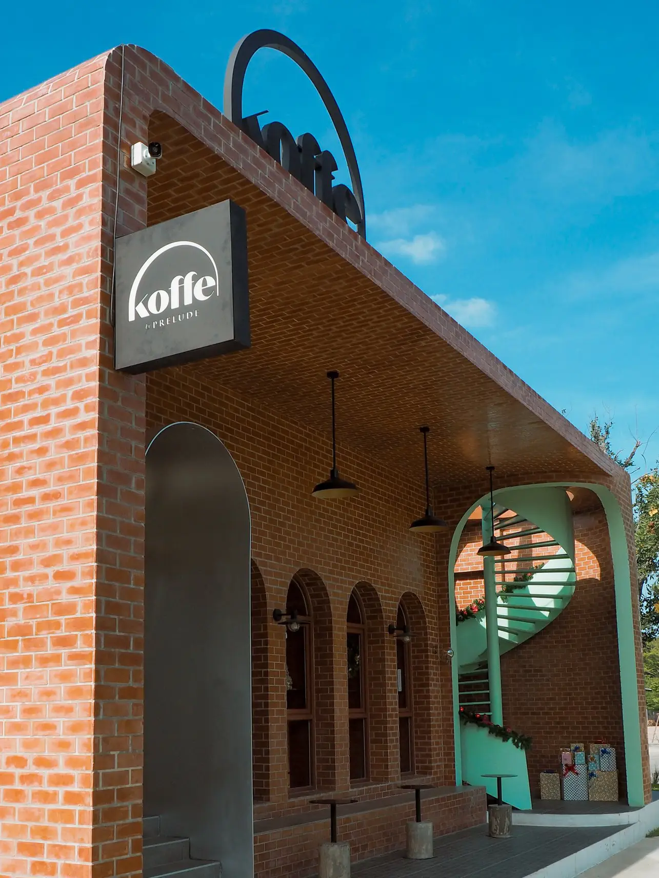 ☕️Koffe.Coffeebar คาเฟ่เท่ห์ๆสไตล์บริคกึ่งโมเดิร์นอังกฤษ 🧱 | แกลเลอรี ...