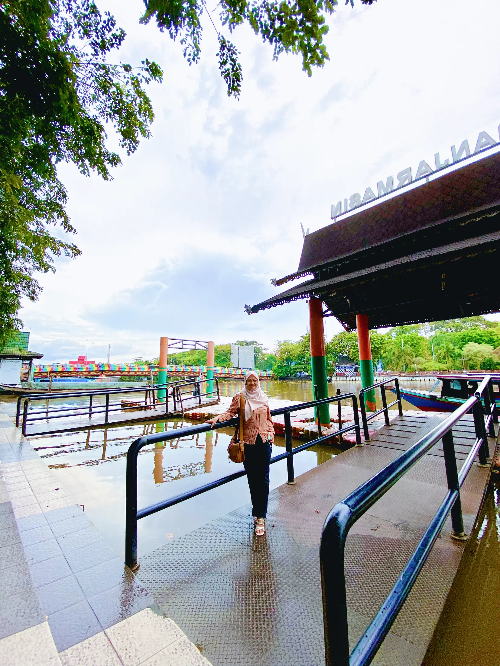 Riverside view | Galeri diposting oleh Purnama sari | Lemon8