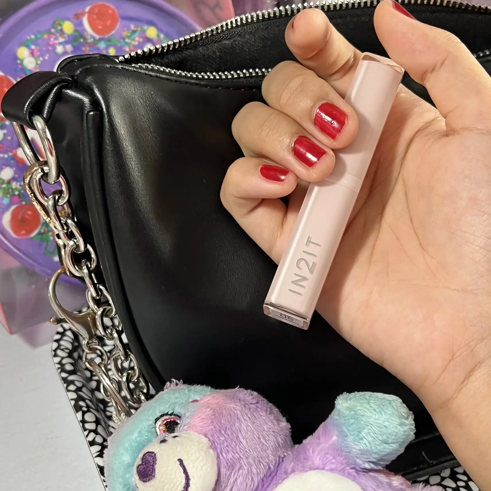 IN2IT Moisture Bomb Lipstick 💄🩷 | Gallery posted by noonnypchm | Lemon8