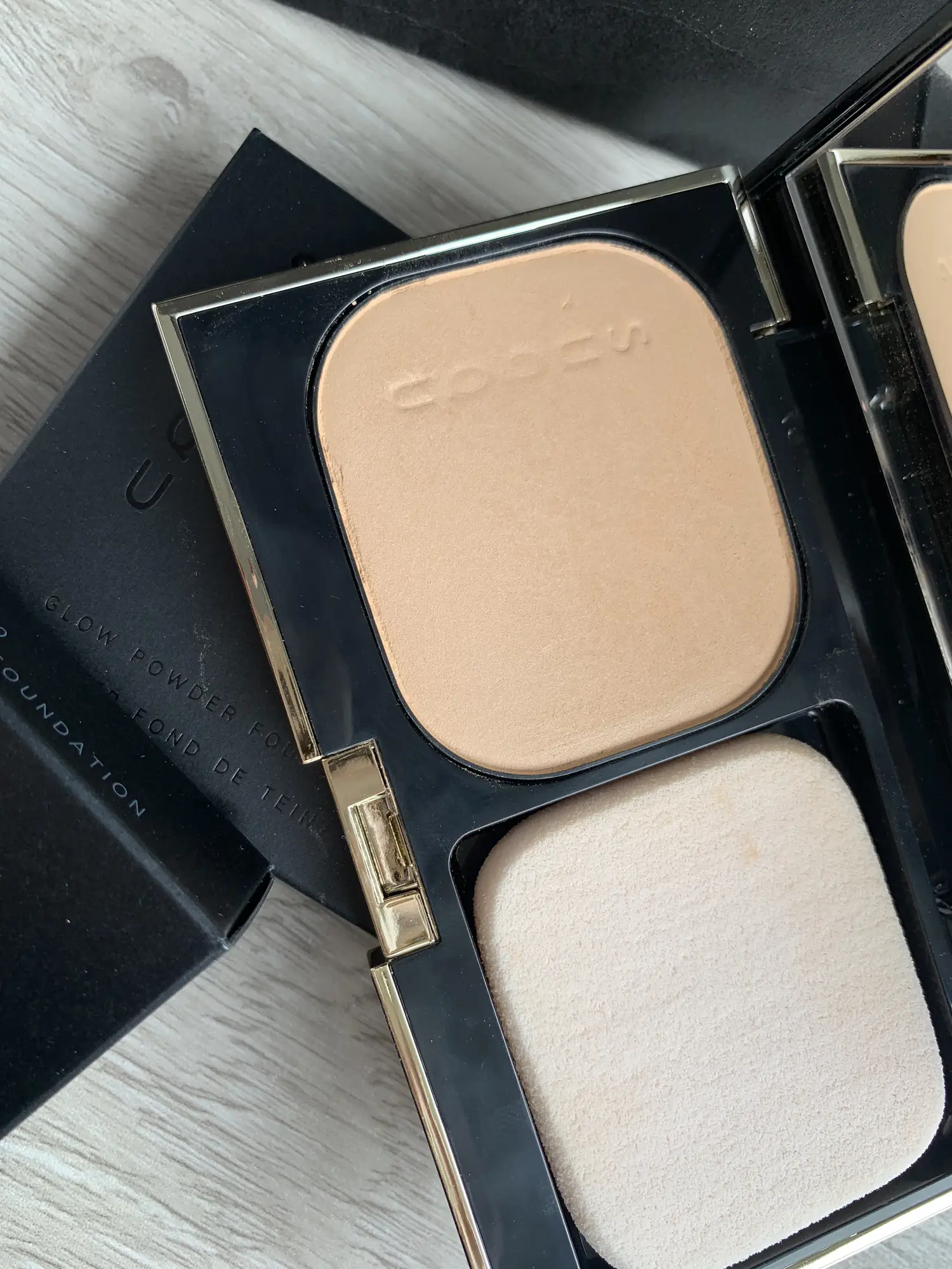 S.9 - SUQQU แป้งอัดแข็งญี่ปุ่น 🧏🏻‍♀️🇯🇵 | แกลเลอรีที่โพสต์โดย jamjellyye | Lemon8