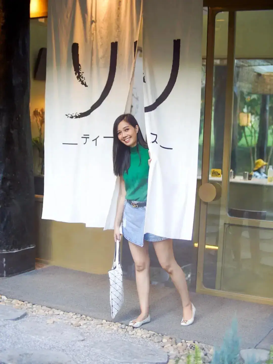 🍵คาเฟ่ชาน้องริริ บรรยากาศดี ติดลำธาร เชียงราย | แกลเลอรีที่โพสต์โดย Ploylamai | Lemon8