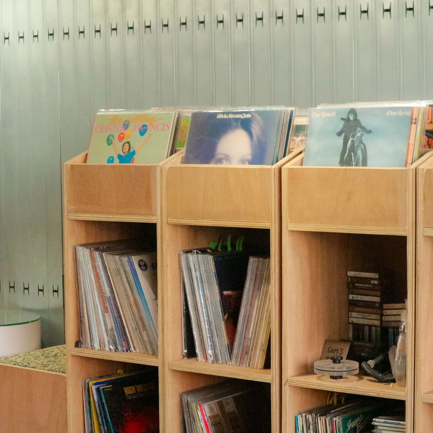 Sound pop Coffee • คาเฟ่สุดป็อบ เอาใจสายชิค ☕ 🎧 | แกลเลอรีที่โพสต์โดย ...