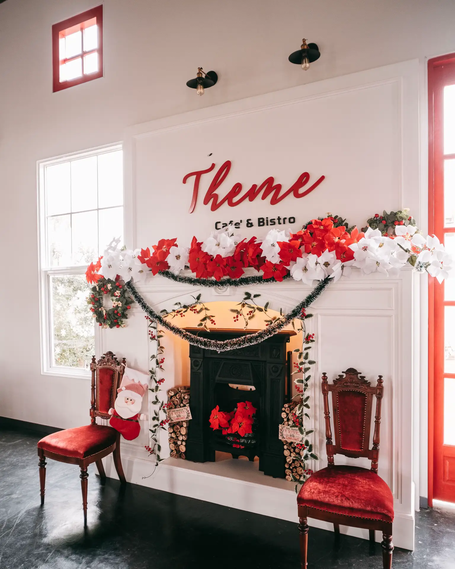 Theme Cafe & Bistro คาเฟ่เปิดใหม่สไตล์โรงนาตะวันตก รังสิต | แกลเลอรีที่ ...