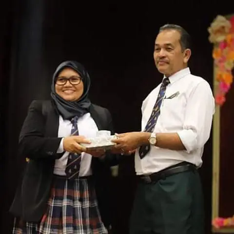 tema back to school - Carian Lemon8