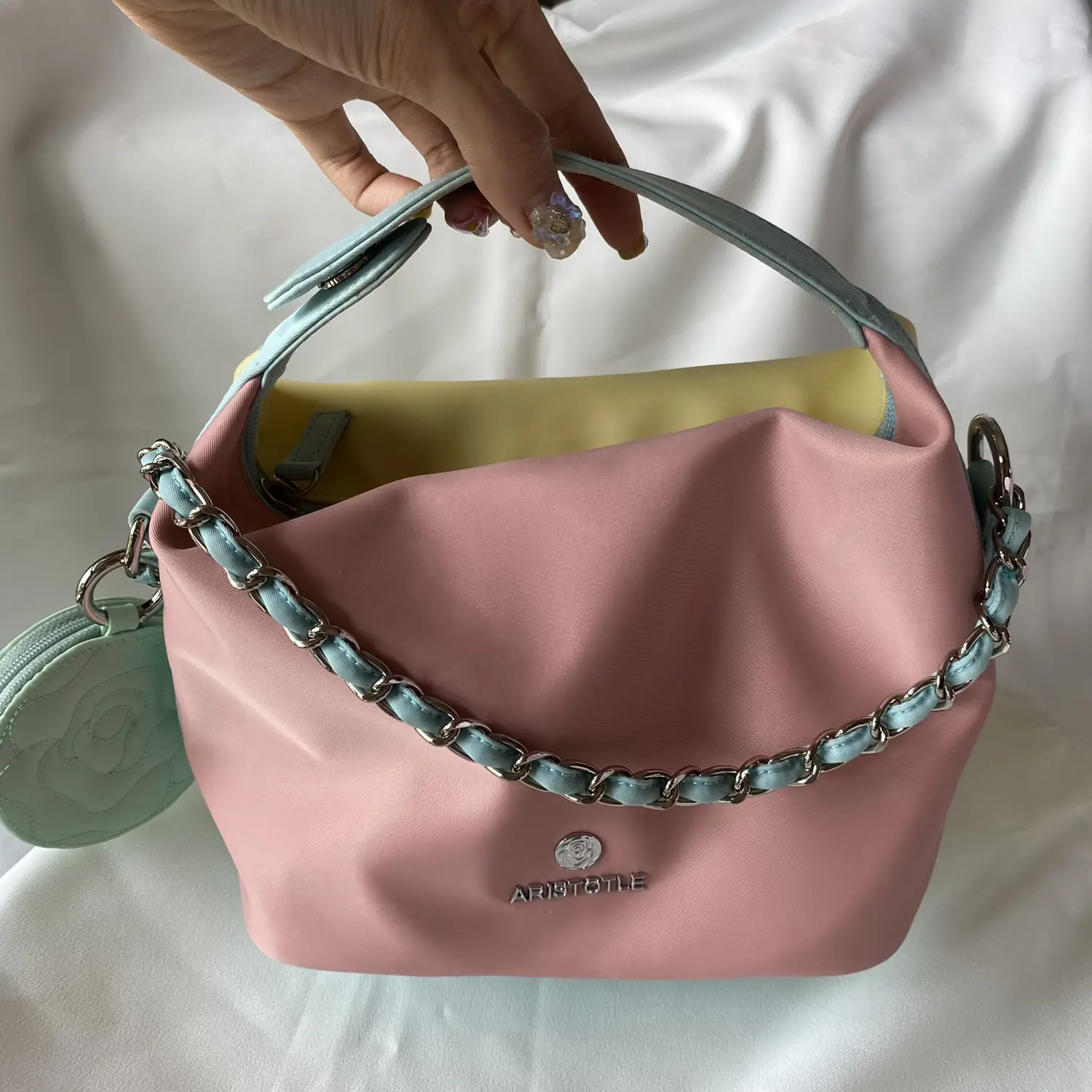 ARISTOTLE BAG กระเป๋าแบรนด์ไทยที่ควรมี! 💕 | แกลเลอรีที่โพสต์โดย specialnice | Lemon8