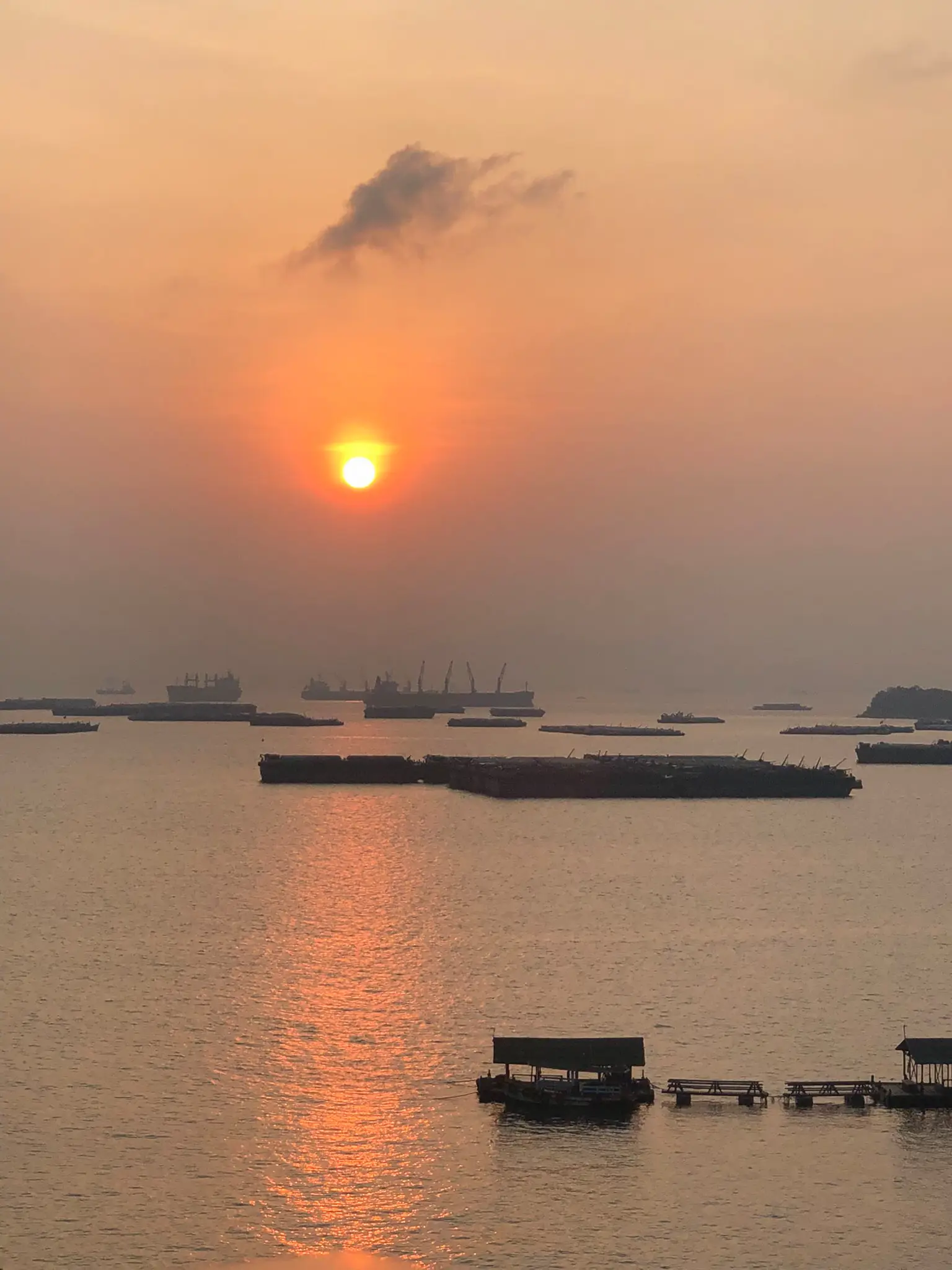 ถ่ายรูปทะเลแบบ No filter needed ! เผลอแบบไม่ตั้งใจ 🥂🌊⛱️ | แกลเลอรีที่ ...