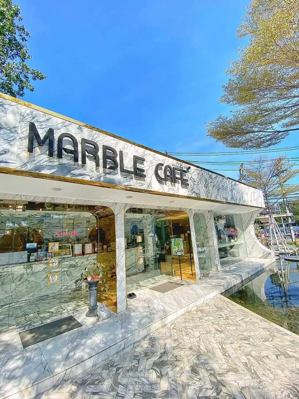 Marble Cafe 🪨คาเฟ่หินอ่อนสุดอลัง @ศรีนครินทร์ | แกลเลอรีที่โพสต์โดย KY🌷 | Lemon8
