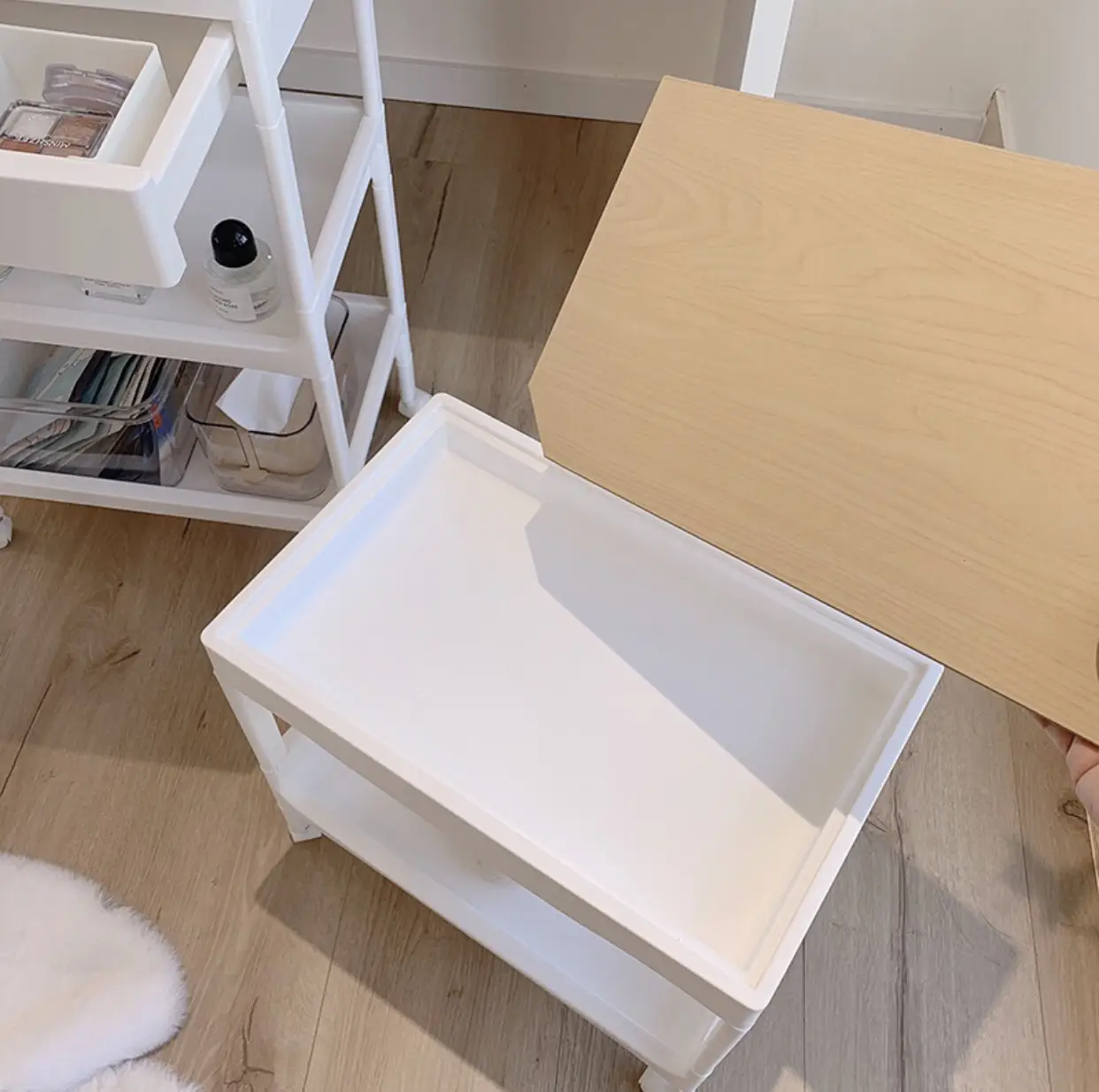 ชั้นวางเก็บของล้อเลื่อนมีลิ้นชัก☁️ | แกลเลอรีที่โพสต์โดย Kesorn_25 | Lemon8