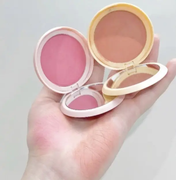 บลัชออนสีละมุนมากกก 🥹🥹 | แกลเลอรีที่โพสต์โดย Pompom_8 | Lemon8