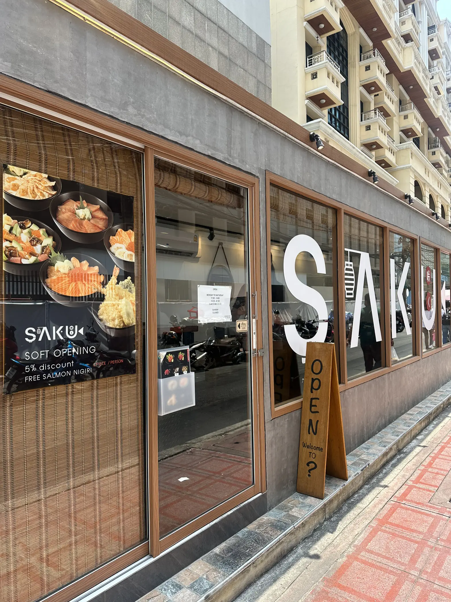 SAKU Silom | ข้าว Salmon Don ราคาดี คุณภาพจุกๆ 🍣 | แกลเลอรีที่โพสต์โดย ...