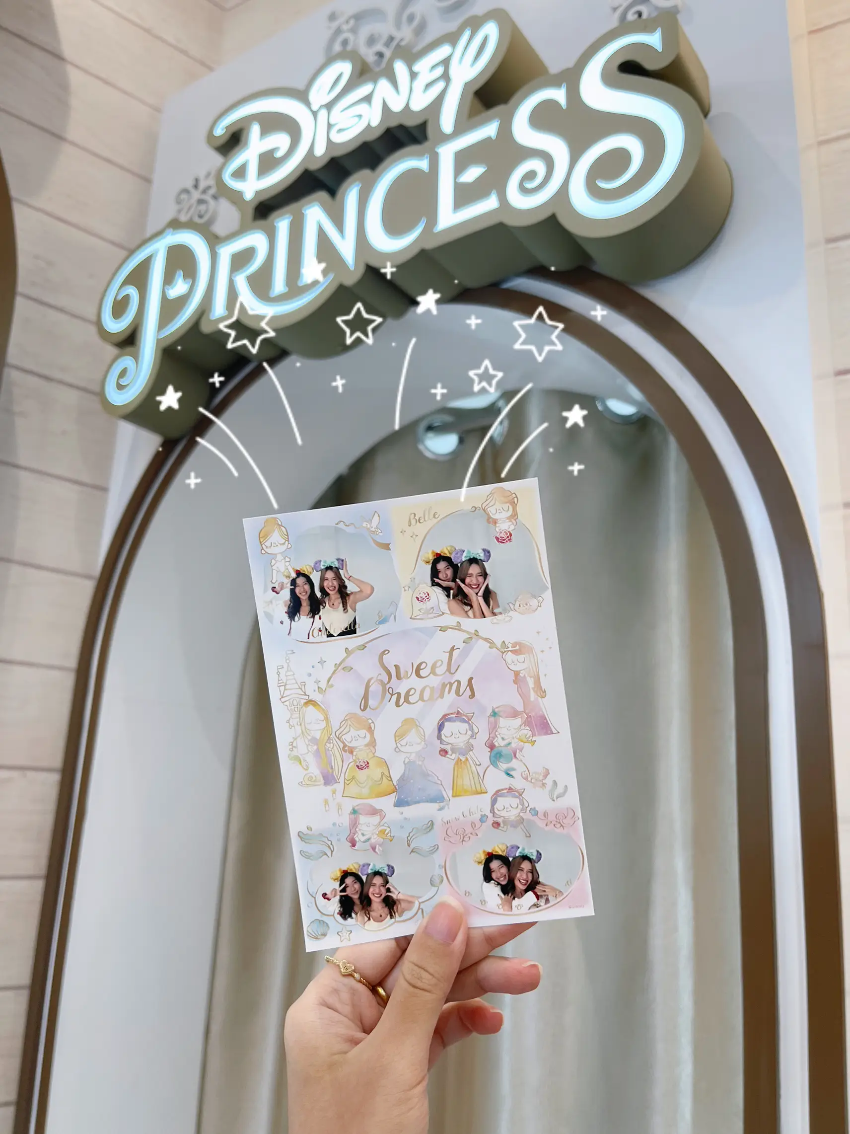 Photo booth Disney💖 เหมือนยกดิสนีย์แลนด์มาไว้ที่นี่ที่เดียว💗💗 | แกลเลอ ...