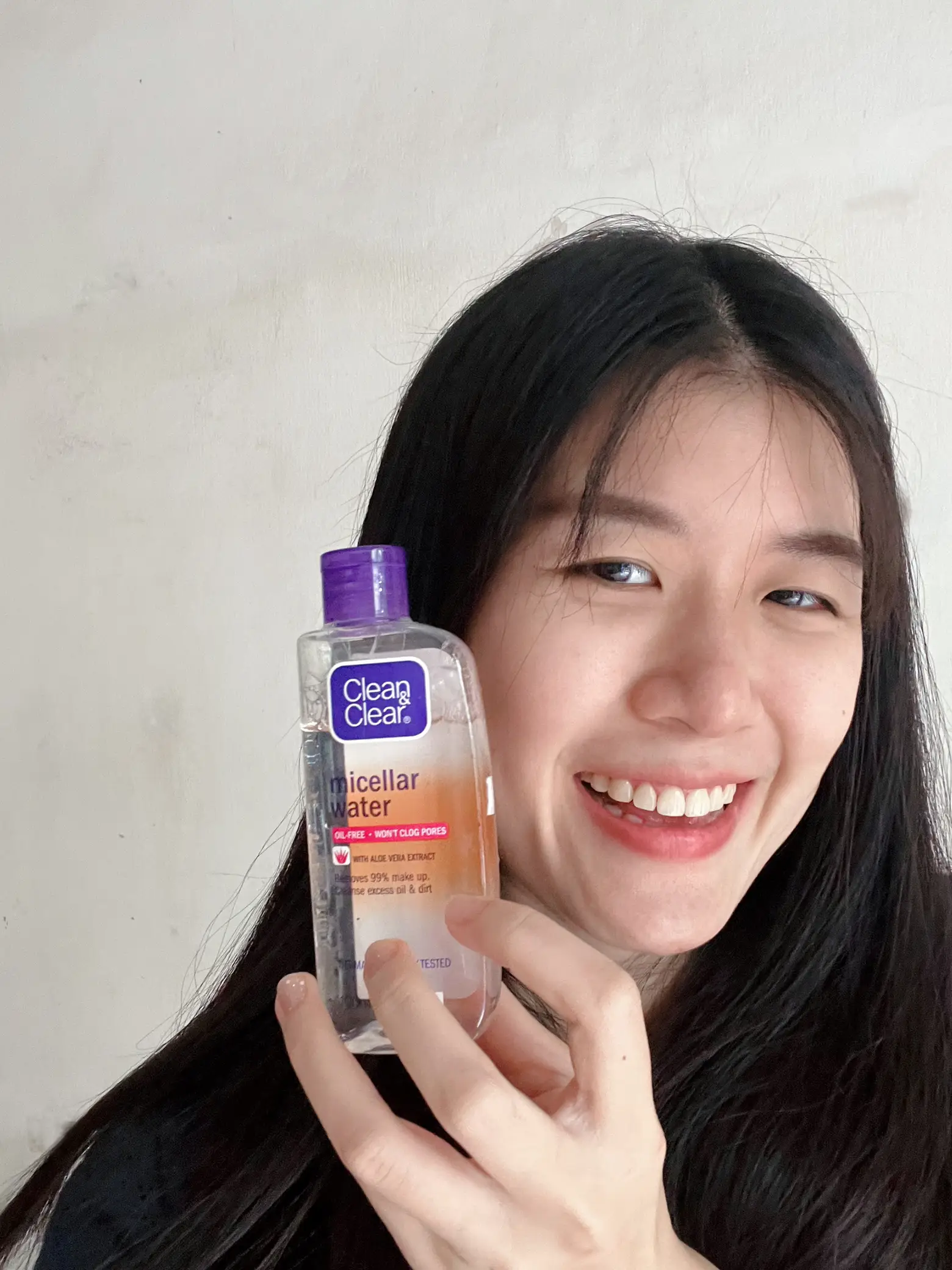 Clean & Clear Micellar Water 💜 | แกลเลอรีที่โพสต์โดย uvramii | Lemon8