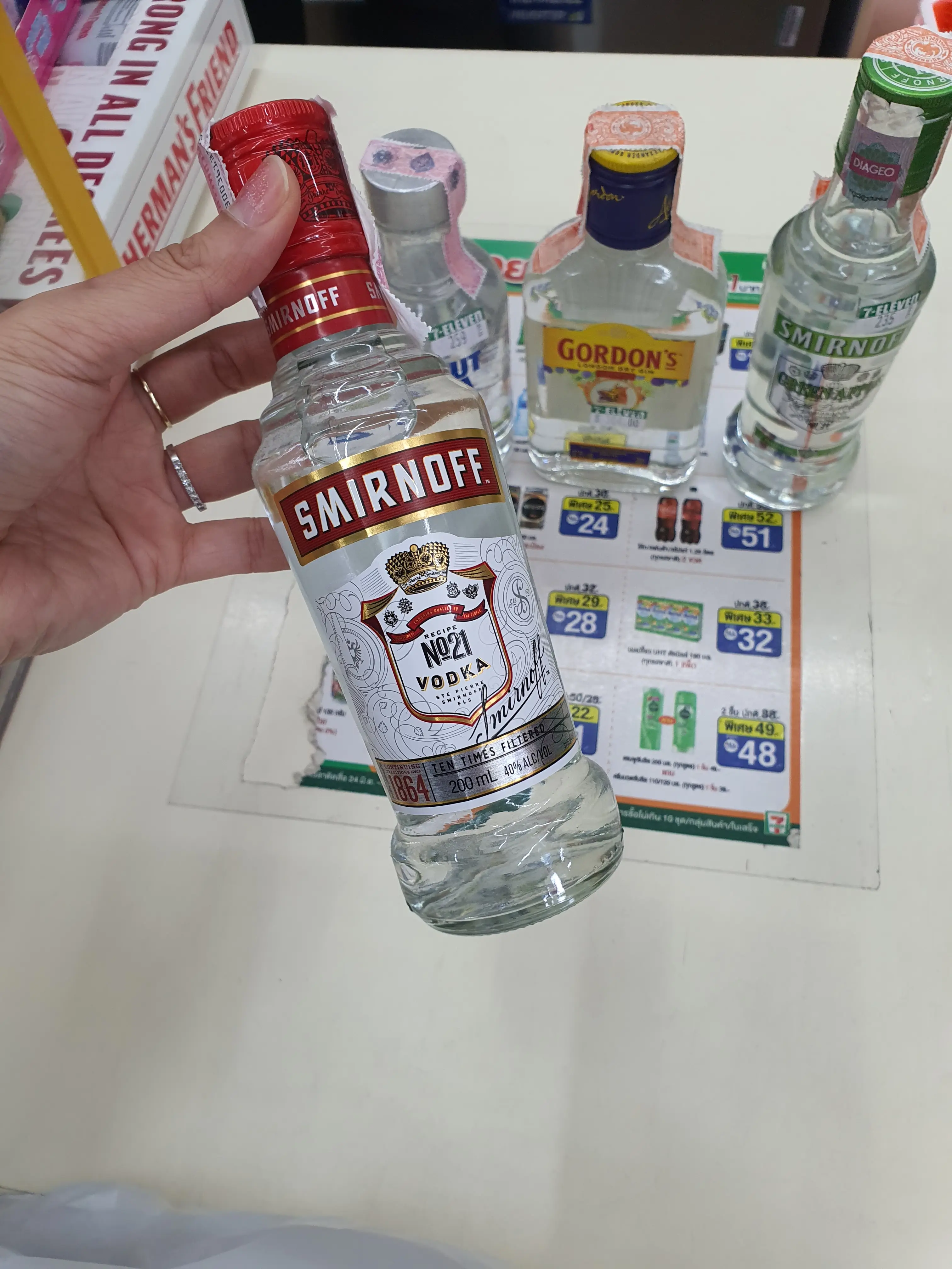 20 ไอเดียยอดนิยมเกี่ยวกับ Smirnoff Box Set ในปี 2024