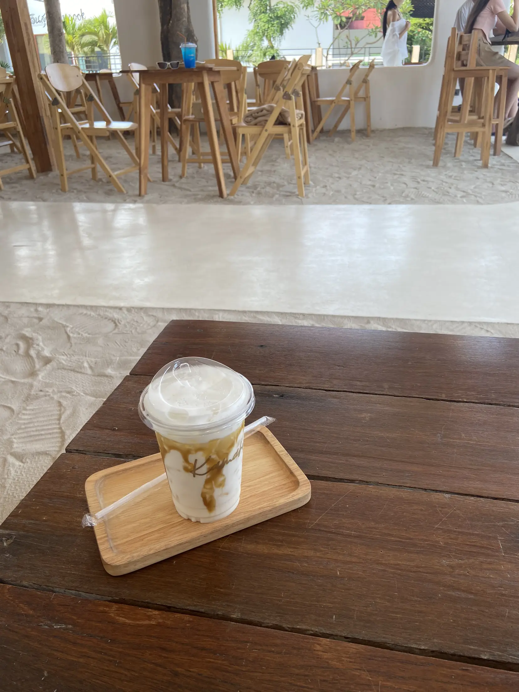 Kamari cafe🍵 คาเฟ่เกาะล้าน ปังมาก มีน้องหมูด้วยนะ🤍🐷 | แกลเลอรีที่โพสต์ ...