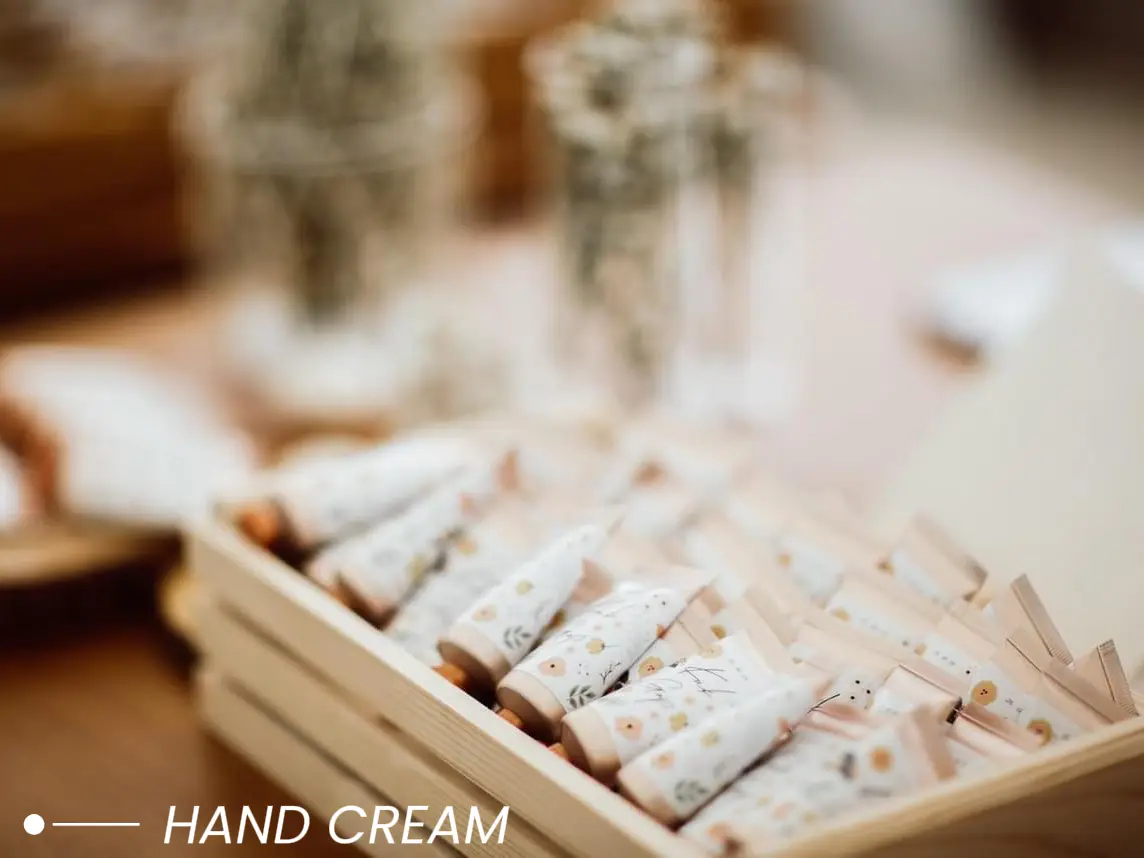 ของชำร่วย ของที่ระลึก | แกลเลอรีที่โพสต์โดย RAMJIT | Lemon8