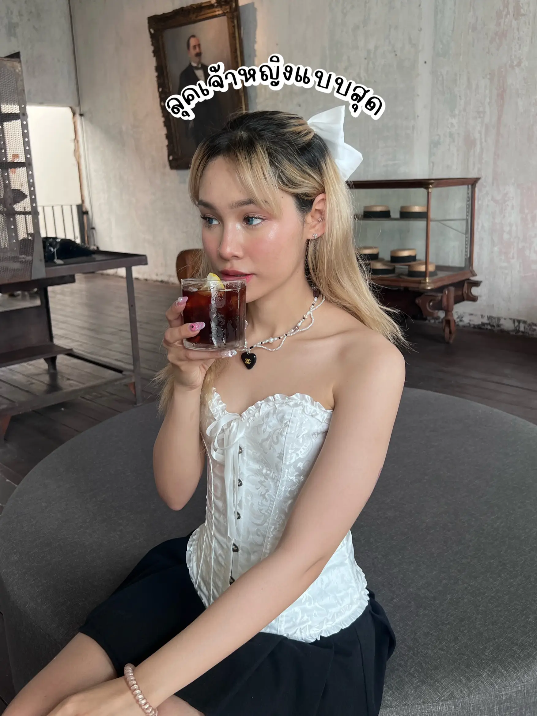 🖤OOTD ลุคเจ้าหญิง👑 ฉบับขาวดำ พร้อมพิกัดทั้งชุด!! | แกลเลอรีที่โพสต์โดย Helen 💖 | Lemon8