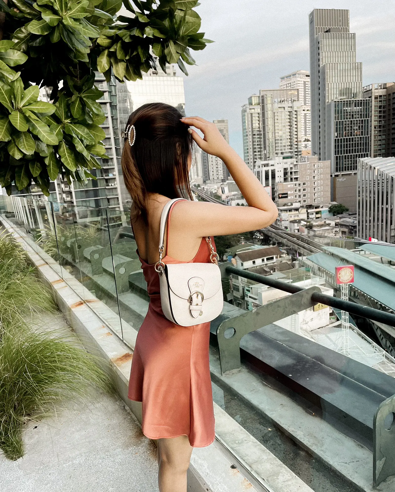 Escape Bangkok The Emquartier 🥂 | แกลเลอรีที่โพสต์โดย Stockhome | Lemon8