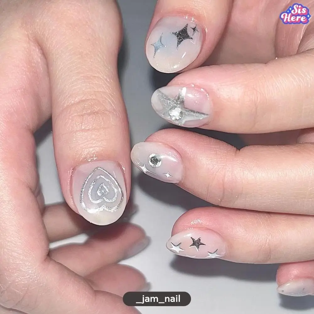 🤩Total 10 Metallic Ideas 💕 Beautiful, Chic, Super Gimmicks💅🏻 | Gallery ...