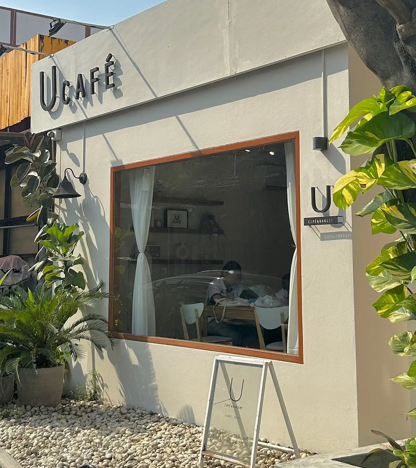 U cafe & bakery 🥯☁️ คาเฟ่มินิมอลที่บางแสน เกาหลีมาก | แกลเลอรีที่โพสต์ ...