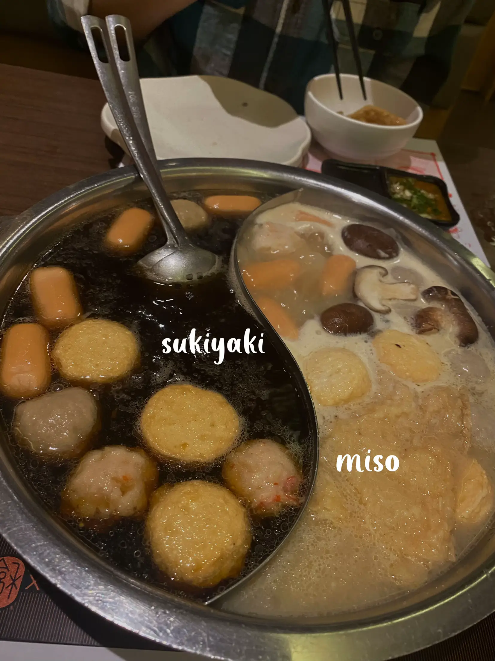 THE BEST SUKIYAKI BUFFET: SUKI-YA | Galeri disiarkan oleh Eyra | Lemon8