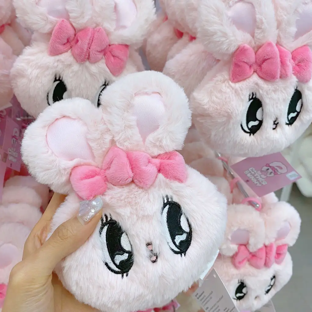 奴隷のESTHER BUNNY、見逃さないで! 🐰💗 | specialniceが投稿したフォトブック | Lemon8