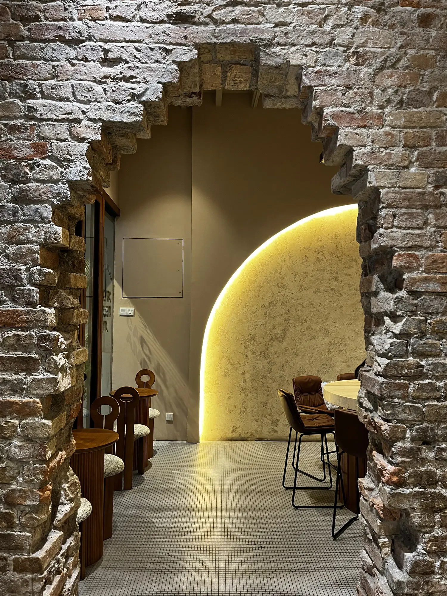 KL's Newest Aesthetic Cafe! | PICCADILLY CAFE 🧁 | Galeri disiarkan oleh ...