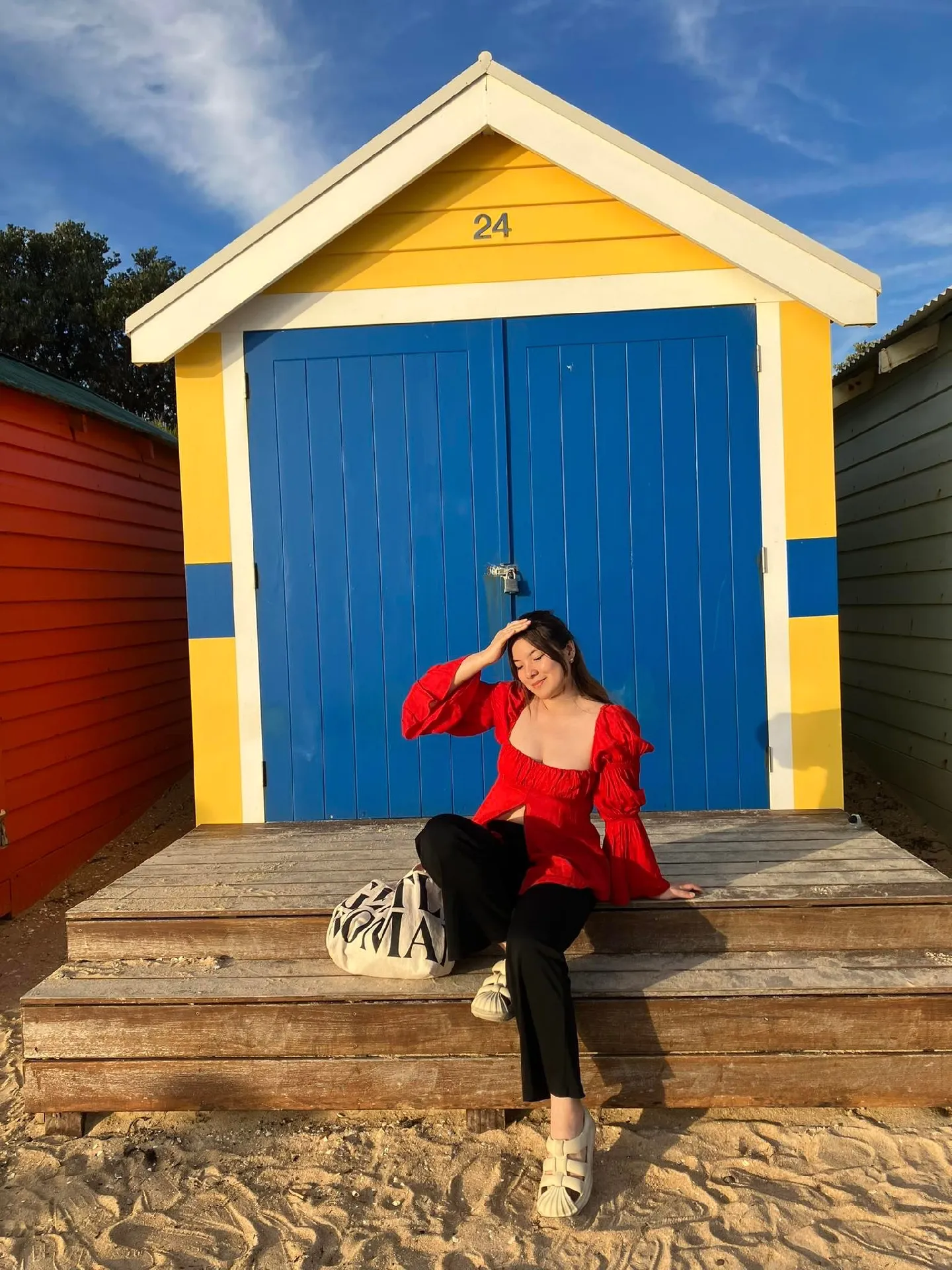 แมทช์! แบรนด์ไทย🇹🇭 ใส่ไปเที่ยวต่างประเทศ ️ ส๊วยยย! | แกลเลอรีที่โพสต์โดย aomy | Lemon8