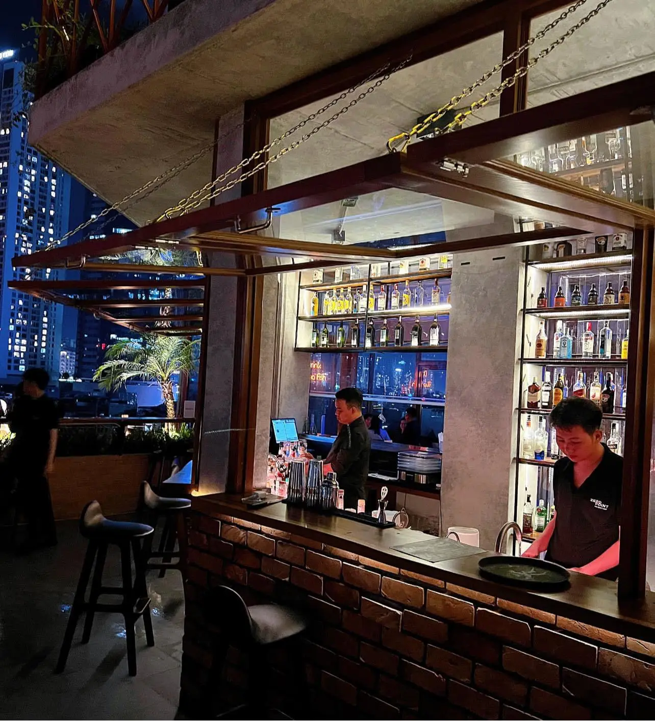 Pub rooftop view toàn cảnh khu Cầu Giấy | Bộ sưu tập do viettiptop đăng ...