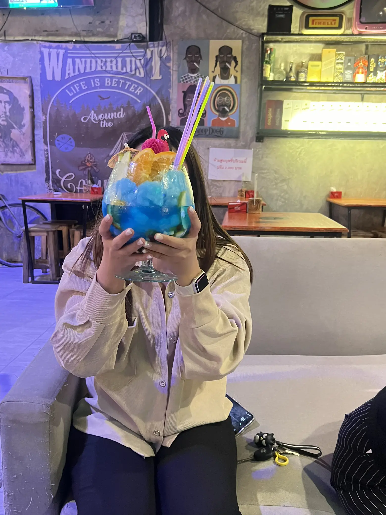 Chew Sitting Shop Review. Good Vibe. There's Live Music. 🥗🍺 | Gallery posted by Foodie.Fernie ...