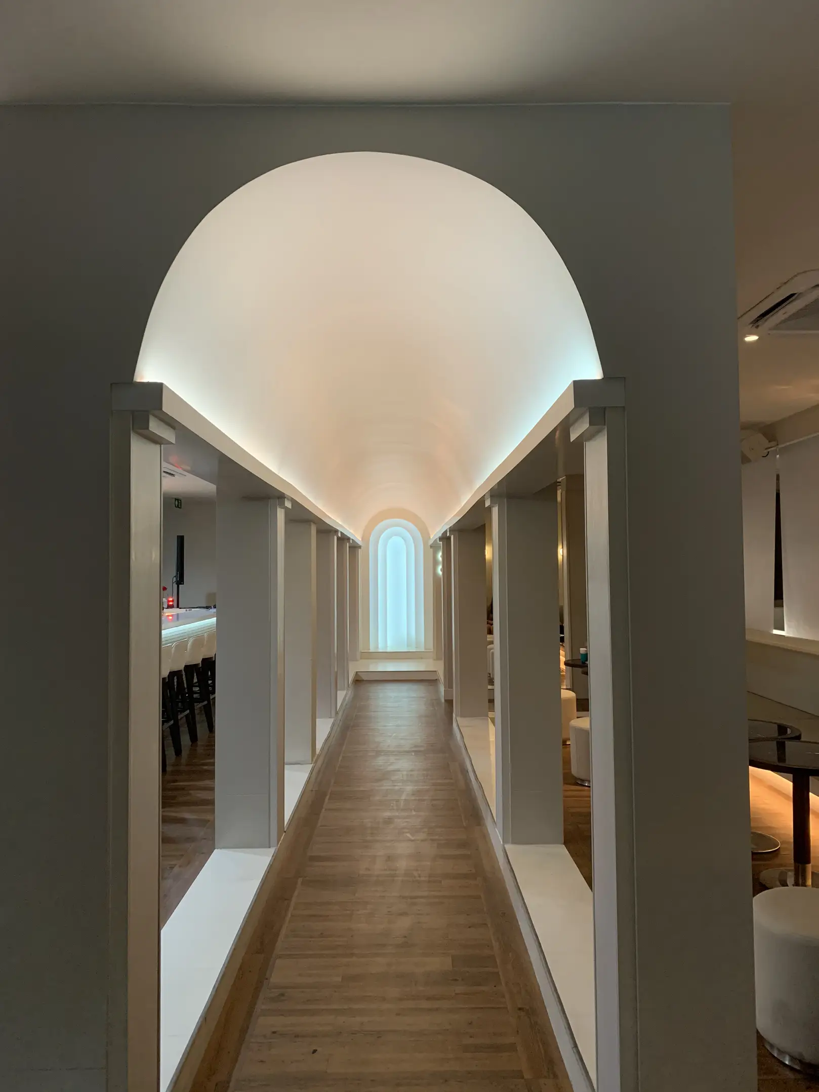 𝐌𝐈𝐋𝐋𝐄𝐘 𝐈𝐒𝐂 #บาร์เปิดใหม่ #ทองหล่อ 🥂🥃 ~ | แกลเลอรีที่โพสต์โดย newmaimai ...