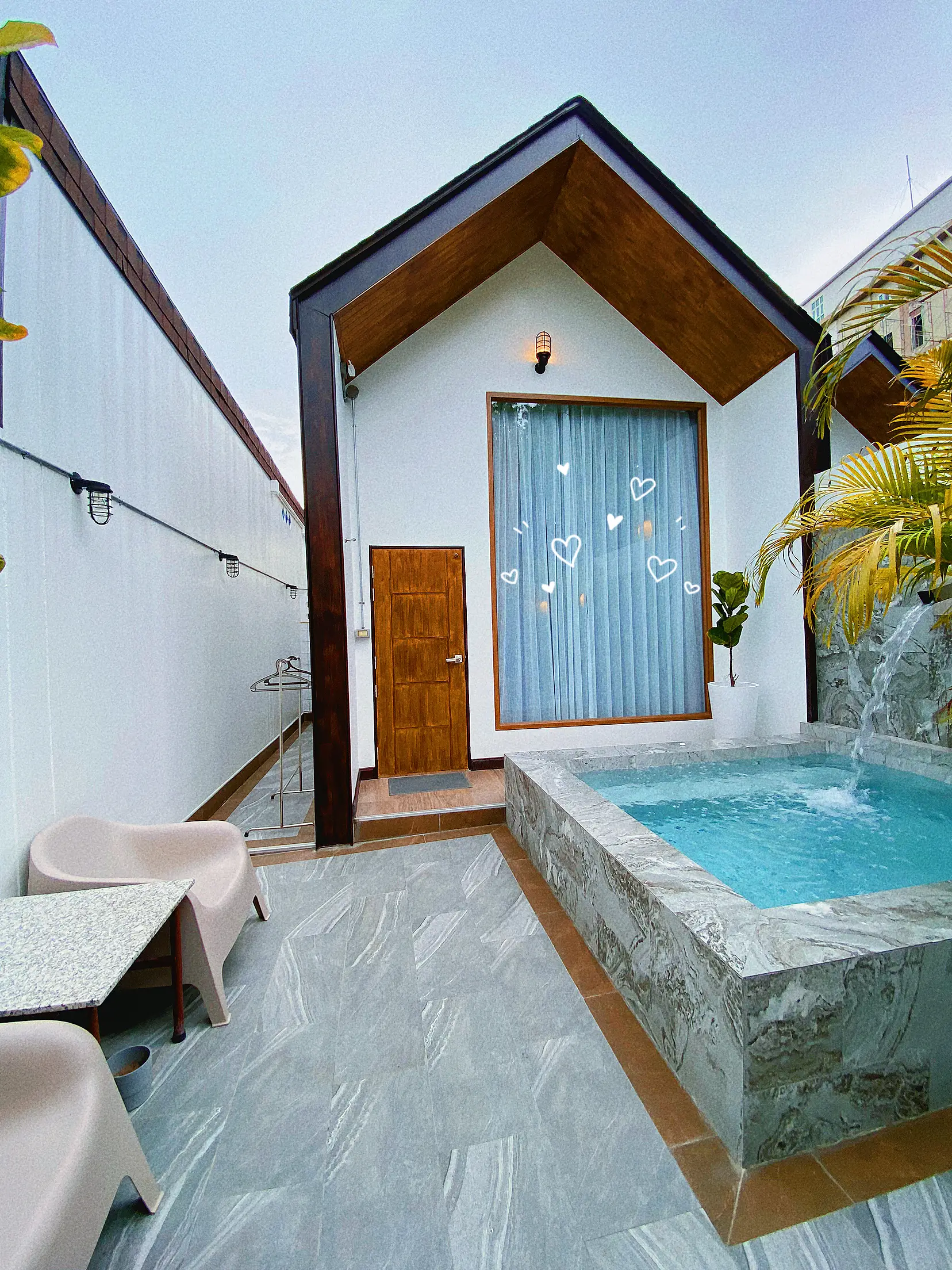 The Bangsaen Pool Villa ที่พักบางแสนราคาน่ารัก☀️🌥️ | แกลเลอรีที่โพสต์ ...