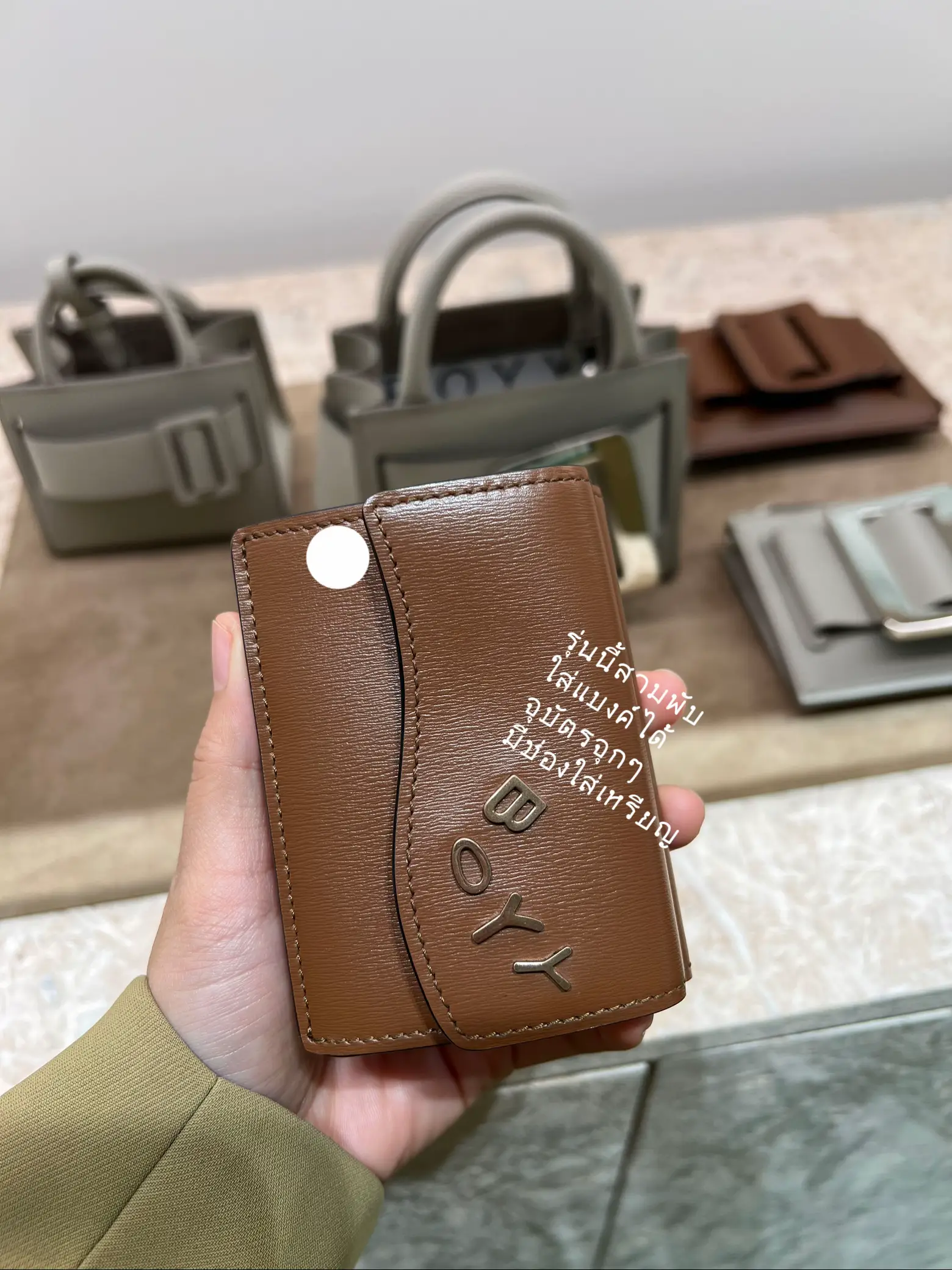 พาส่อง ! Boyy Bag. รุ่นใหม่ น่ารักทั้งกระเป๋าและราคา | แกลเลอรีที่โพสต์ ...