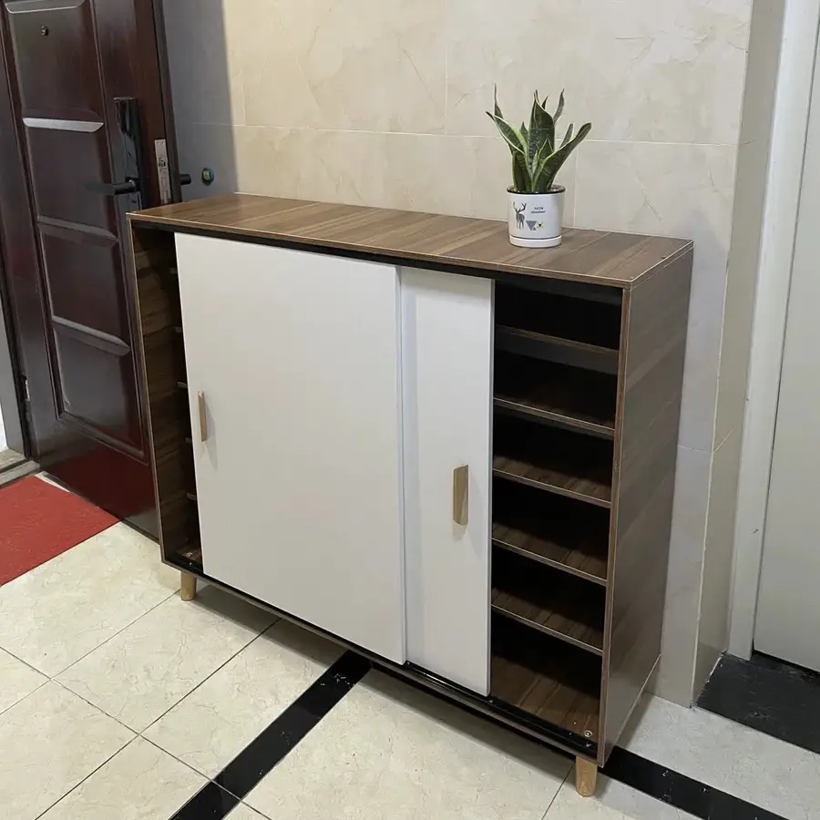 ตู้รองเท้า พร้อมชั้นวางของด้าน | แกลเลอรีที่โพสต์โดย 😜thanika😘 | Lemon8