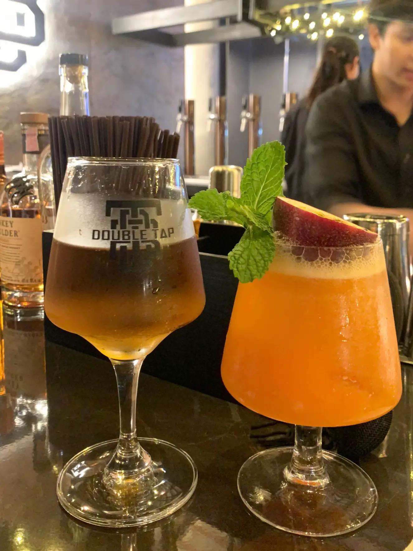 รีวิว double tap restaurant & bar บาร์ใหม่ย่านม.รังสิต | แกลเลอรีที่ ...