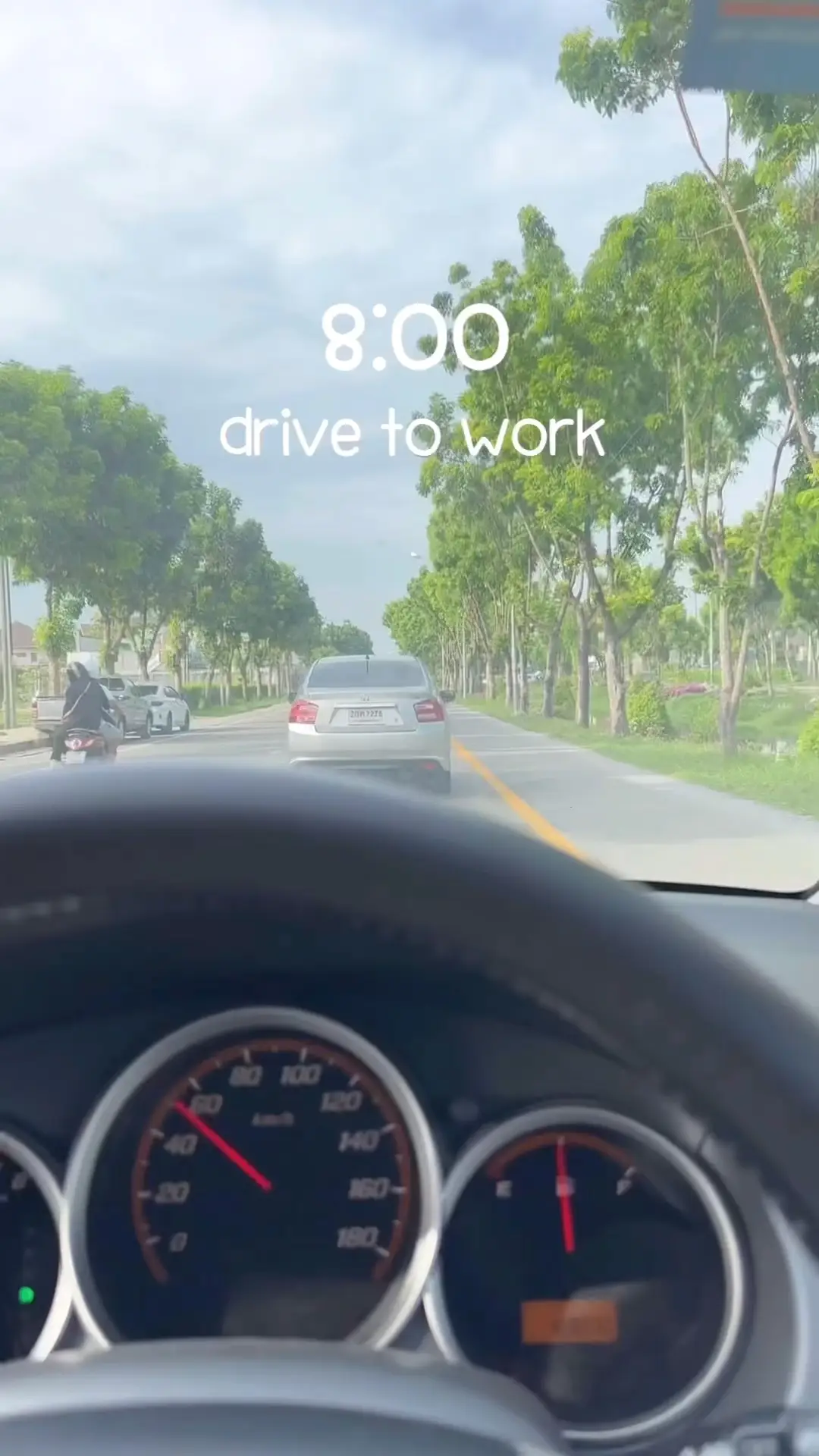 1 DAY VLOG รีวิวชีวิตสาวออฟฟิศที่เซ็งกับรถติดในทุกวัน🥹💖 | วิดีโอที่ ...