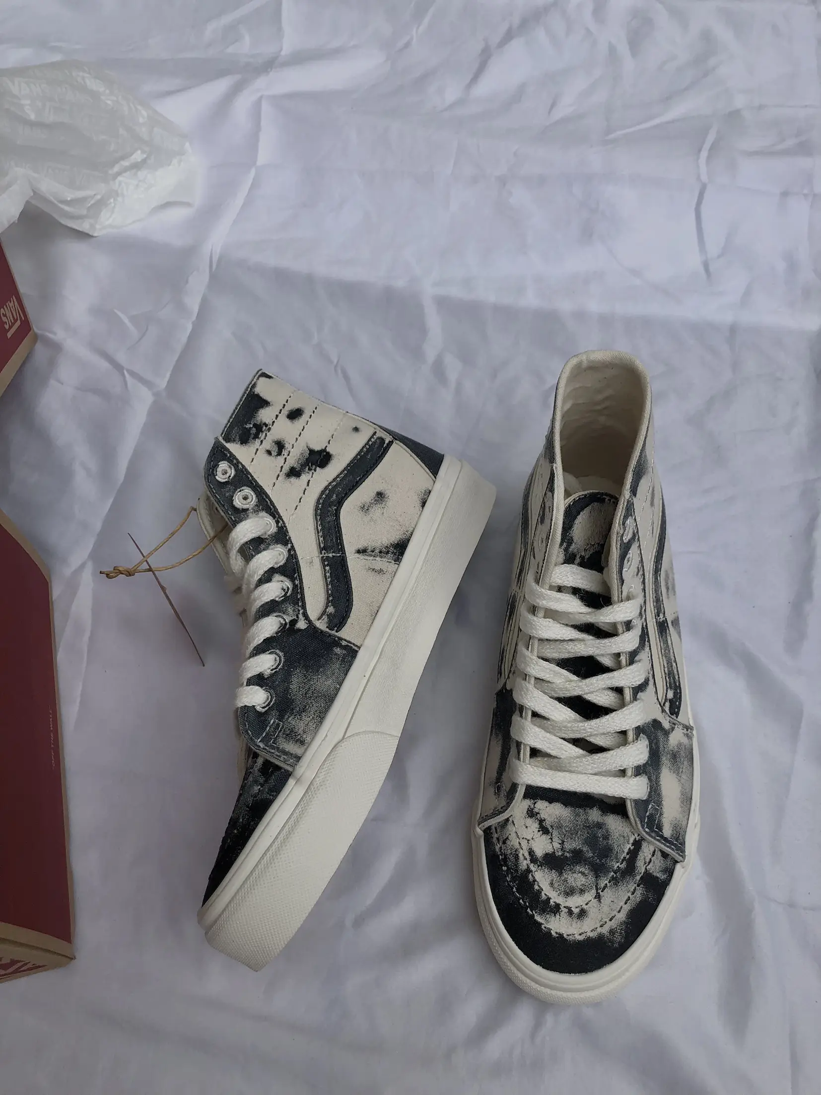 Vans Sk8-Hi Tapered 🖤 | Galeri disiarkan oleh yaane | Lemon8