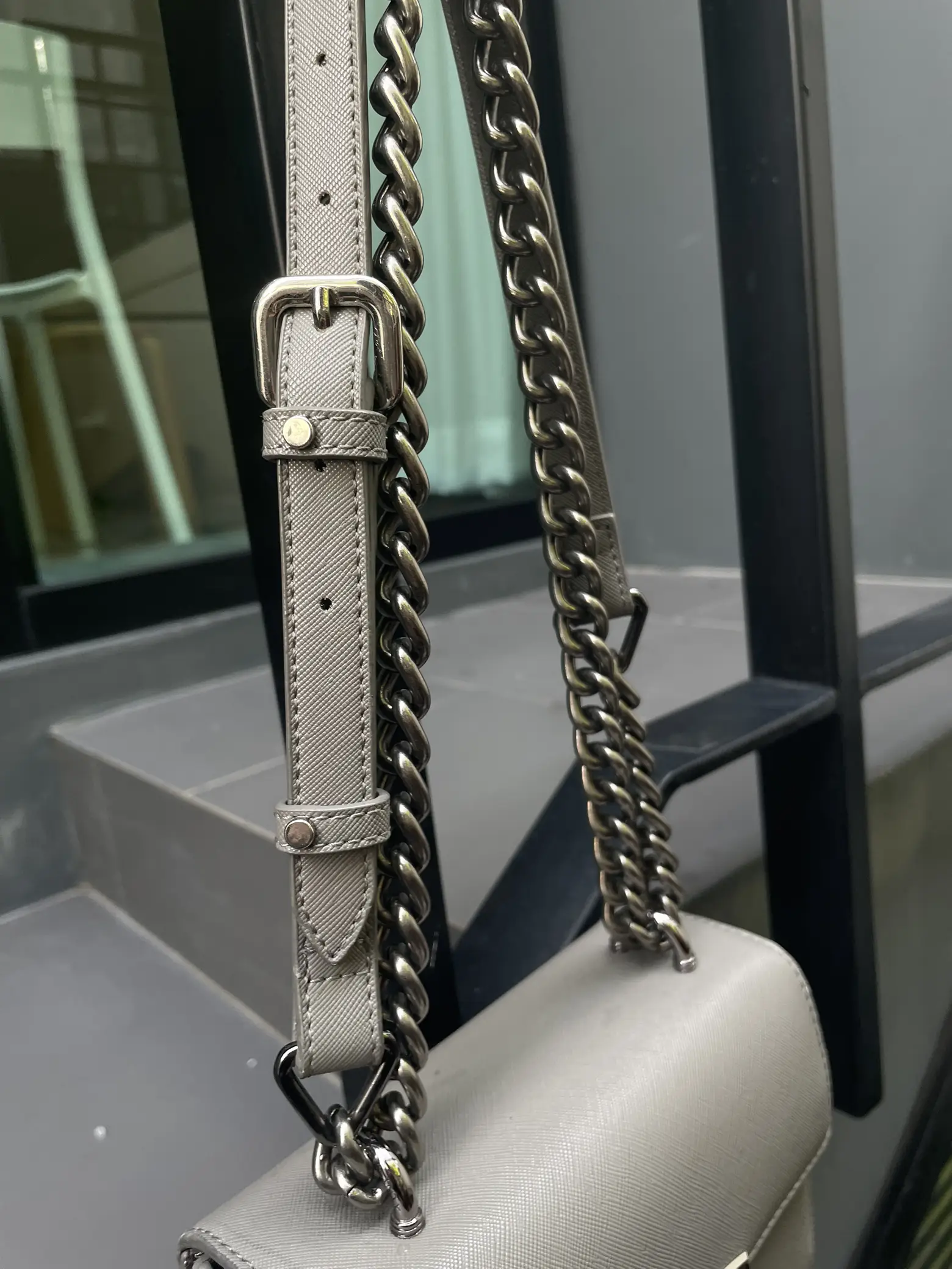 รีวิวกระเป๋า A Treasure Box สะพายได้ 2แบบ | แกลเลอรีที่โพสต์โดย naanisr ...