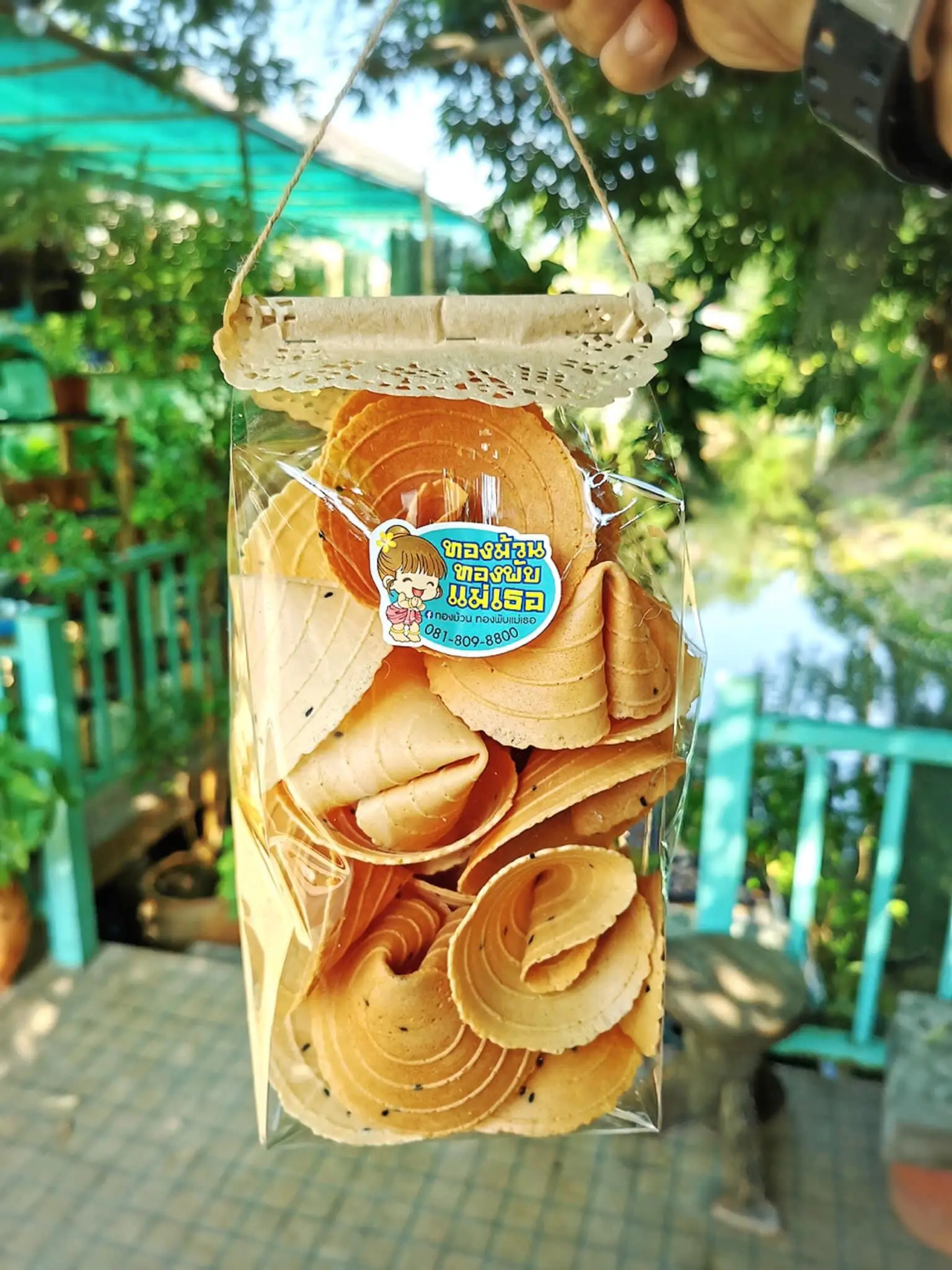 ขนมทองพับโบราณ | แกลเลอรีที่โพสต์โดย iew cool | Lemon8