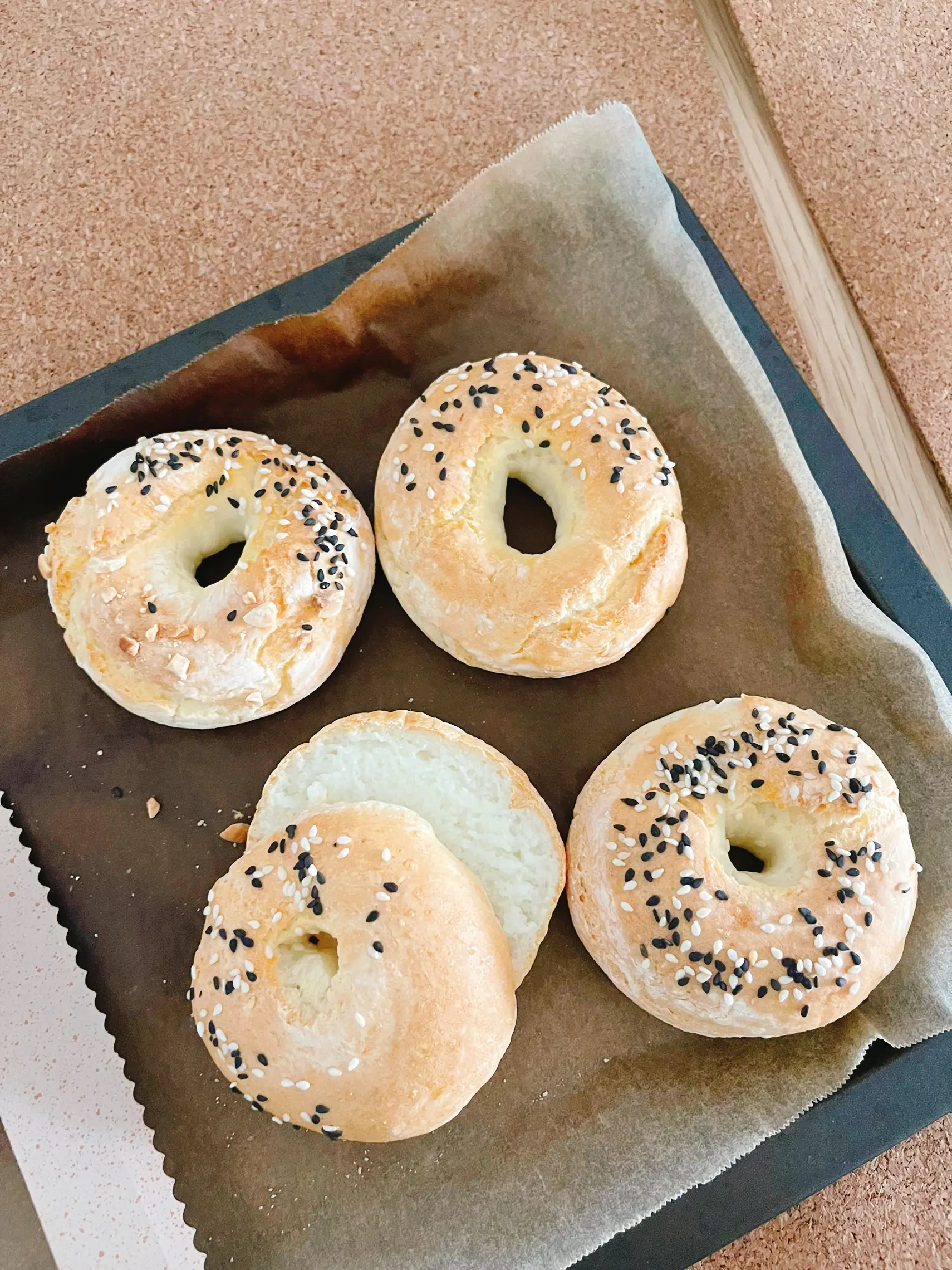 Bagel 🥯 | แกลเลอรีที่โพสต์โดย Lacksamee We | Lemon8