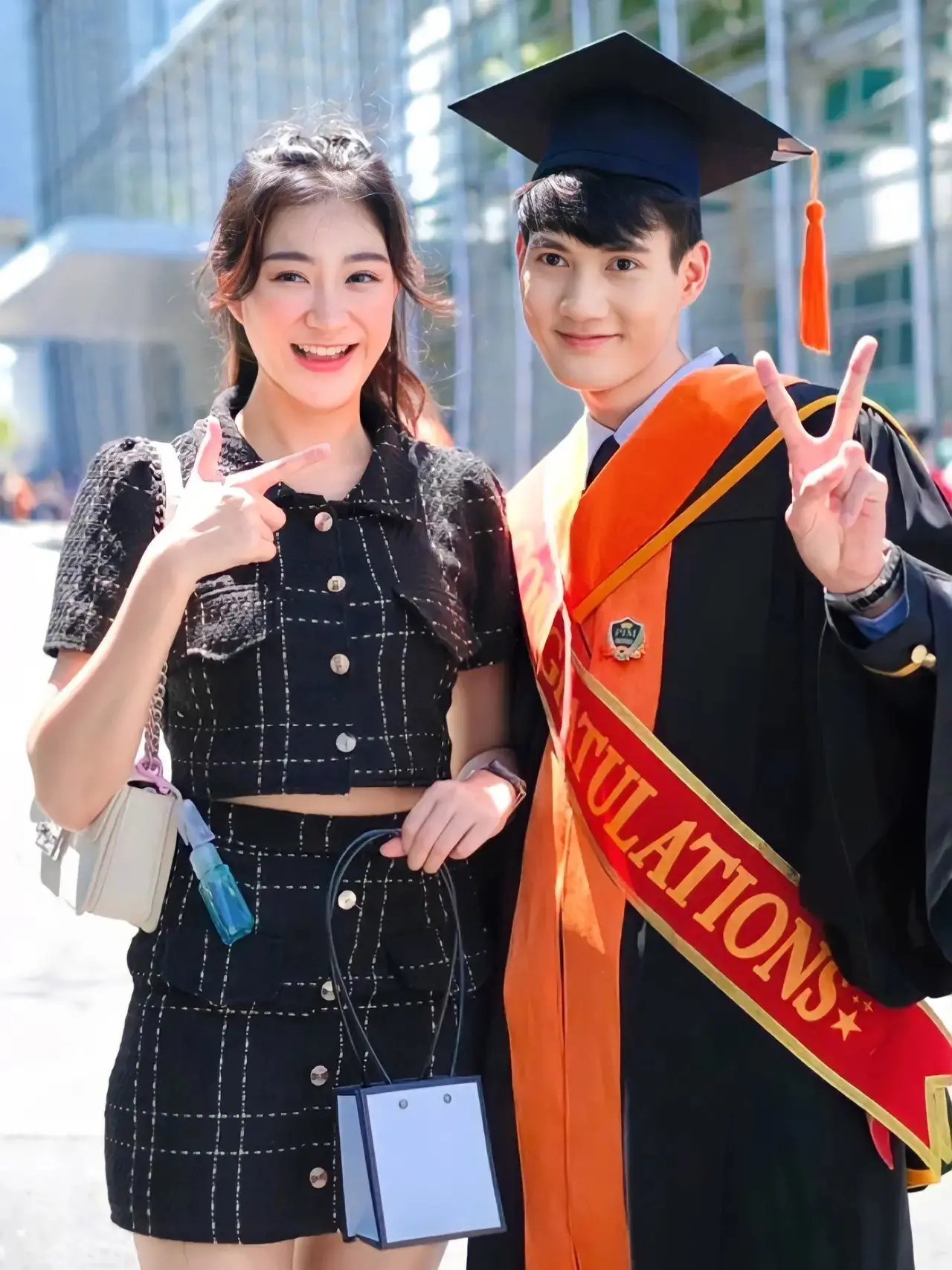 พิกัดเสื้อผ้าแฟชั่น จากร้าน THIRTY LOVE 300🛍👗 | แกลเลอรีที่โพสต์โดย ...