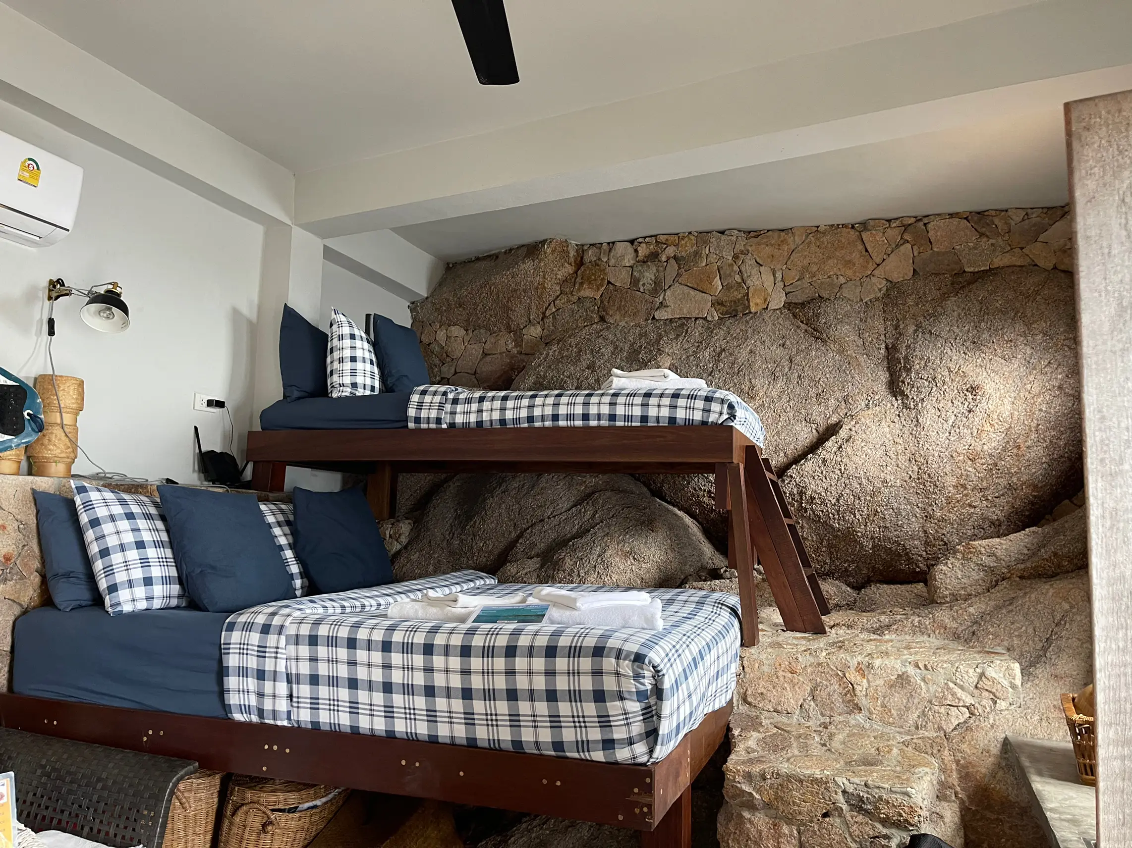 ห้องในตำนานจองข้ามปี🌊 | แกลเลอรีที่โพสต์โดย Thamon🎀 | Lemon8