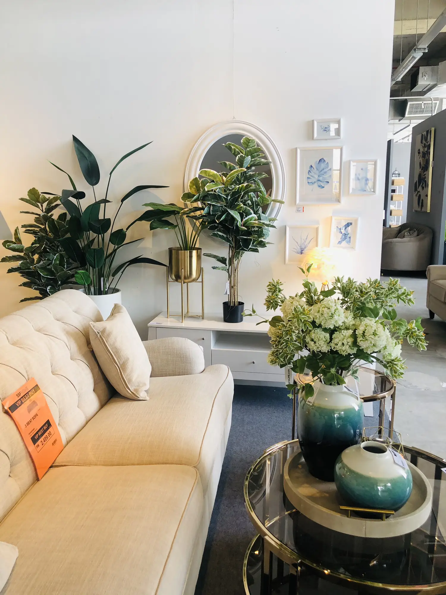 Ssf sofa store
