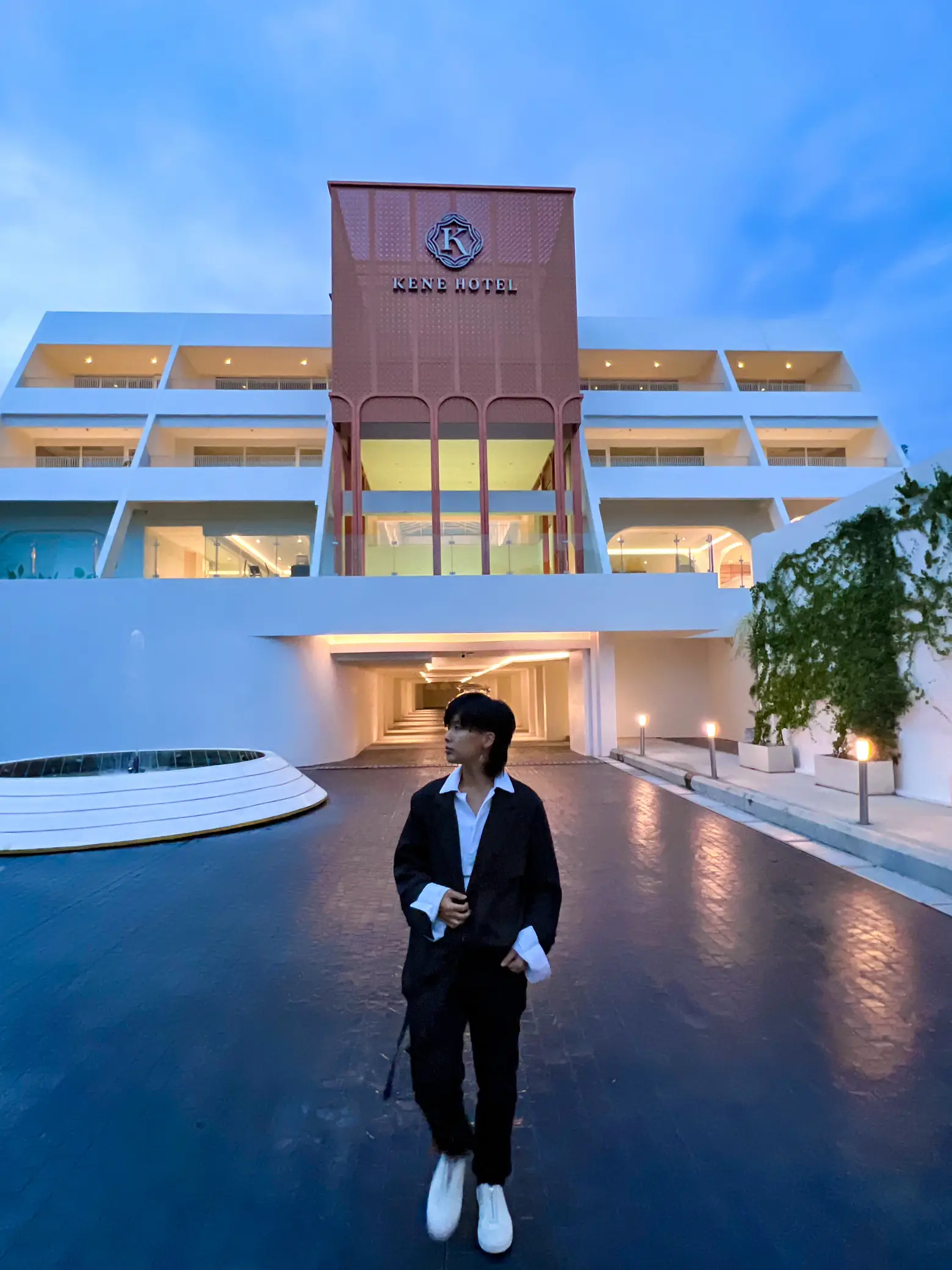 KENE Hotel Bangkok & Sarin Cafe 🍹 | แกลเลอรีที่โพสต์โดย iCoketotoro | Lemon8