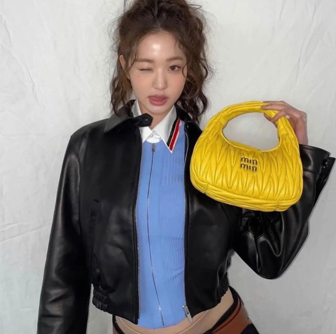 อัพเดทกระเป๋า miu miu 💗🌸 | แกลเลอรีที่โพสต์โดย Kooku | Lemon8