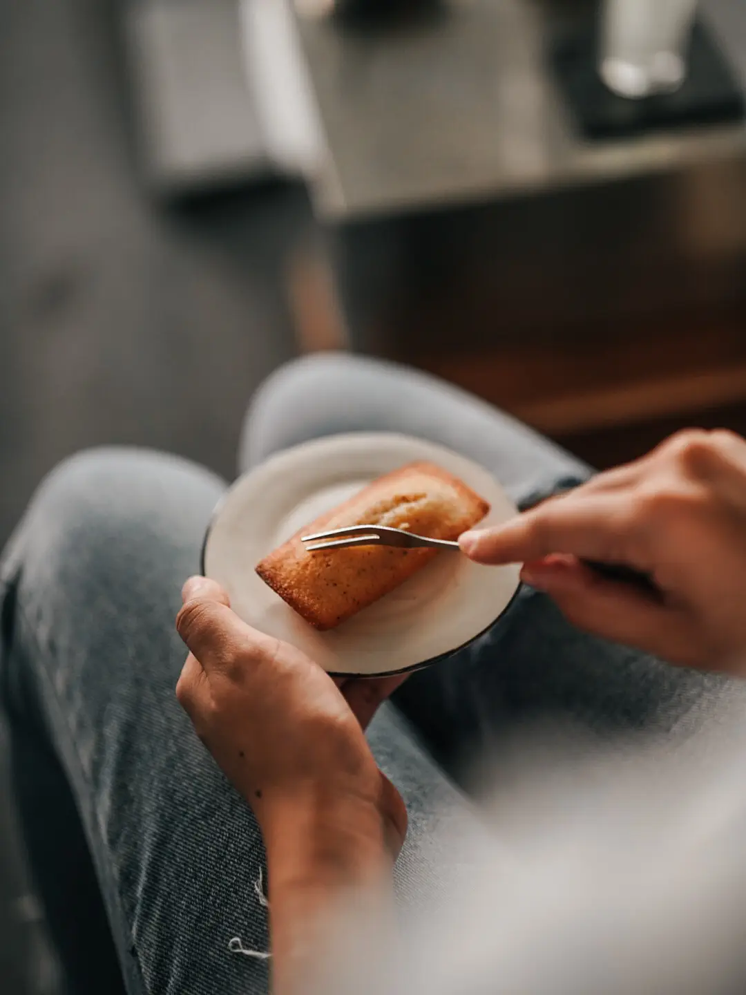 Void.bkk• คาเฟ่และบาร์ลับ ย่านเจริญกรุง | แกลเลอรีที่โพสต์โดย ฟ้าพาไป | Lemon8