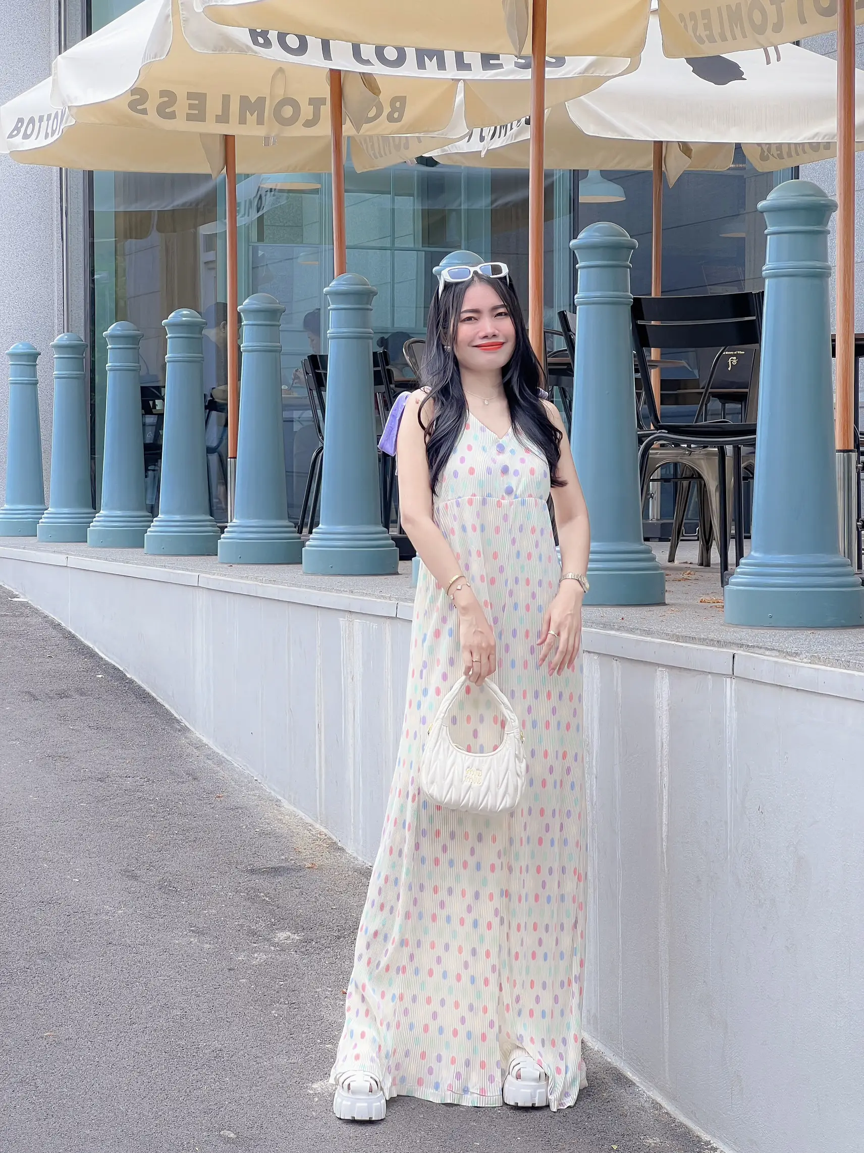 Bottomless 🍵🍰 | แกลเลอรีที่โพสต์โดย AomPanida | Lemon8