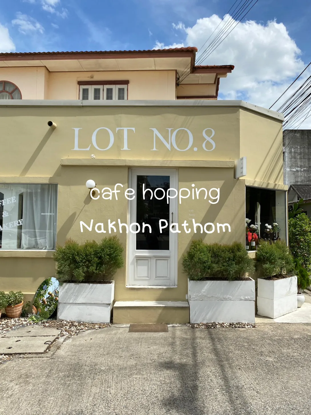 cafe hopping | แกลเลอรีที่โพสต์โดย iamfuengg | Lemon8