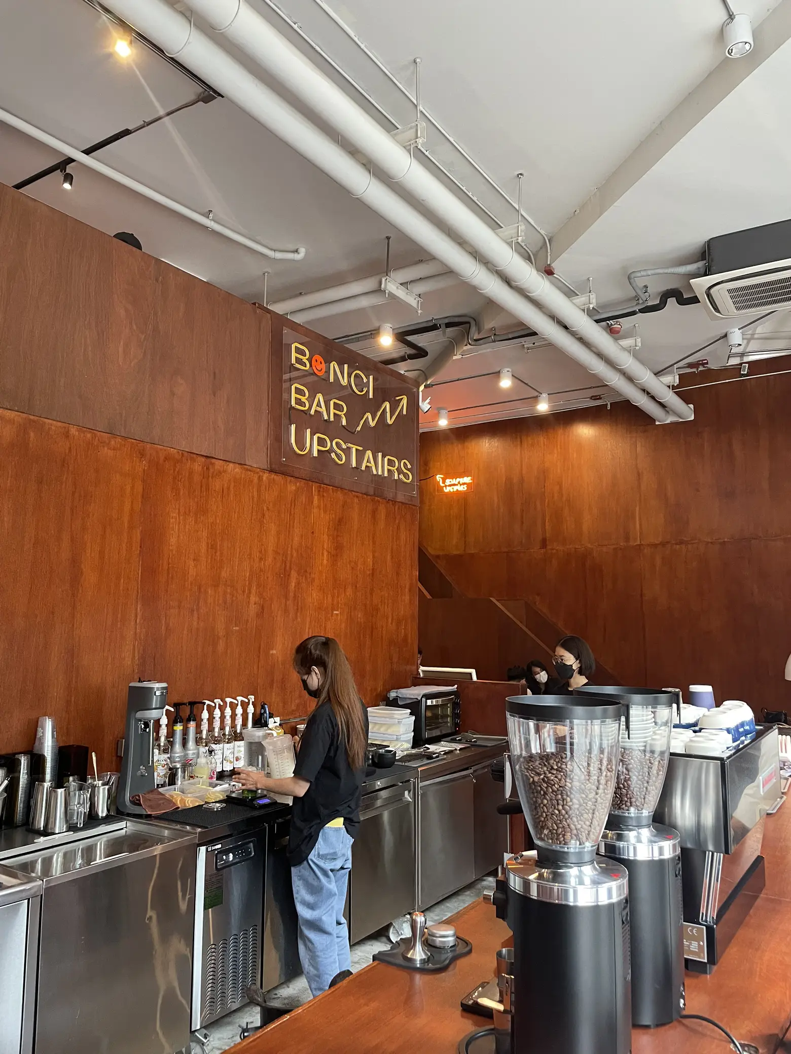 BONCI cafe ☕️ คาเฟ่ชิวๆย่านสะพานควาย🤩 | แกลเลอรีที่โพสต์โดย Frungx | Lemon8