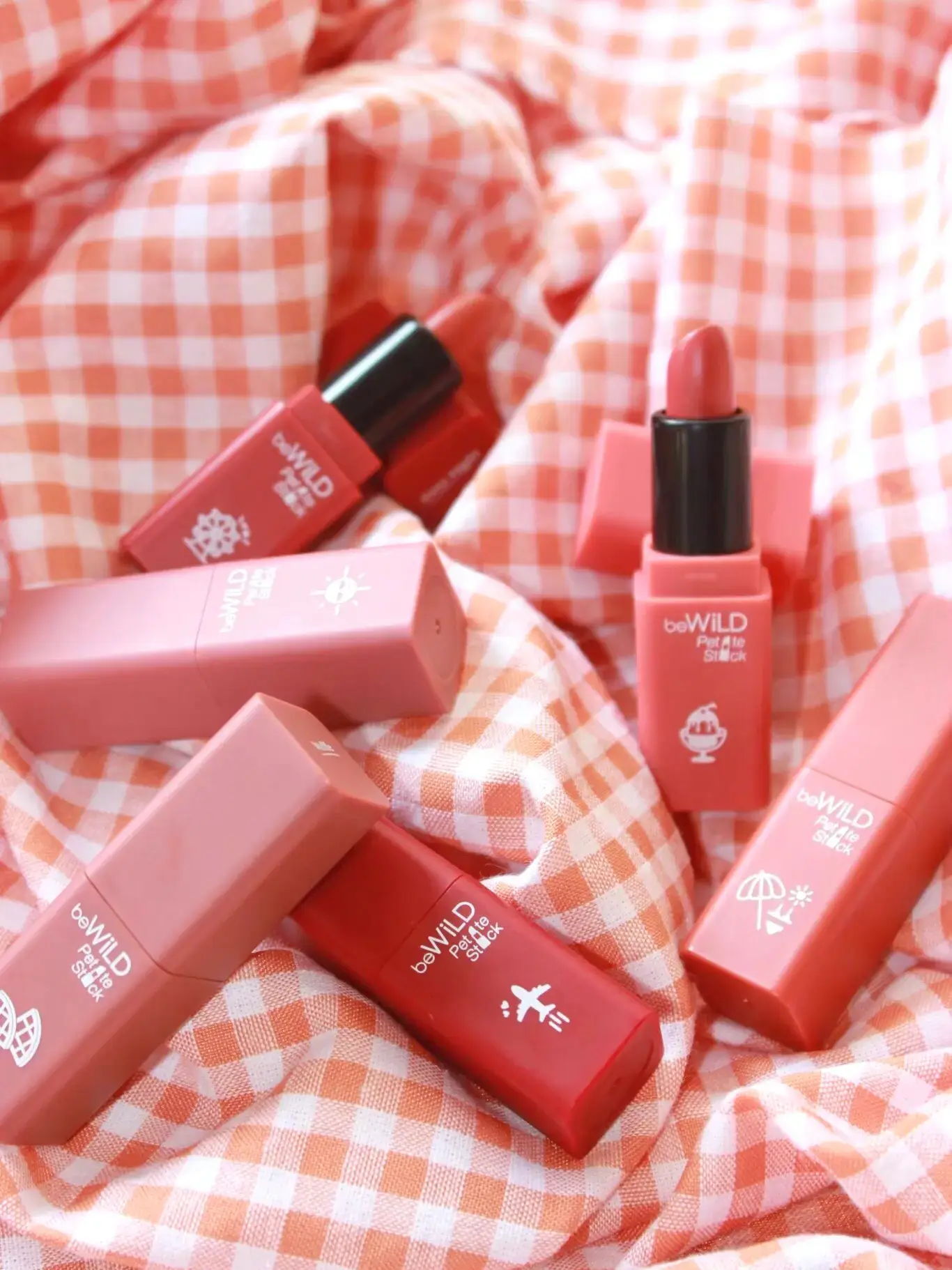 💄Review Bewild petite stick | แกลเลอรีที่โพสต์โดย Chk_aon | Lemon8